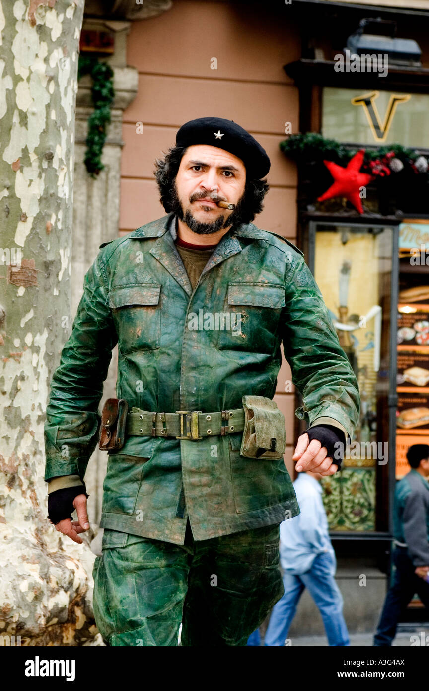 Che guevera statue hi-res stock photography and images - Alamy