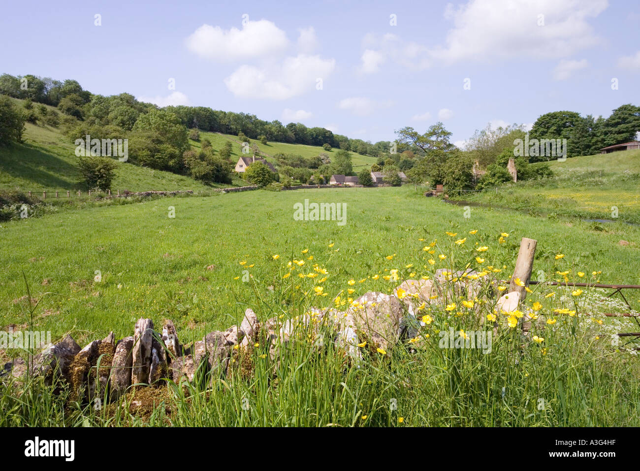 Windrush valley sky hi-res stock photography and images - Alamy