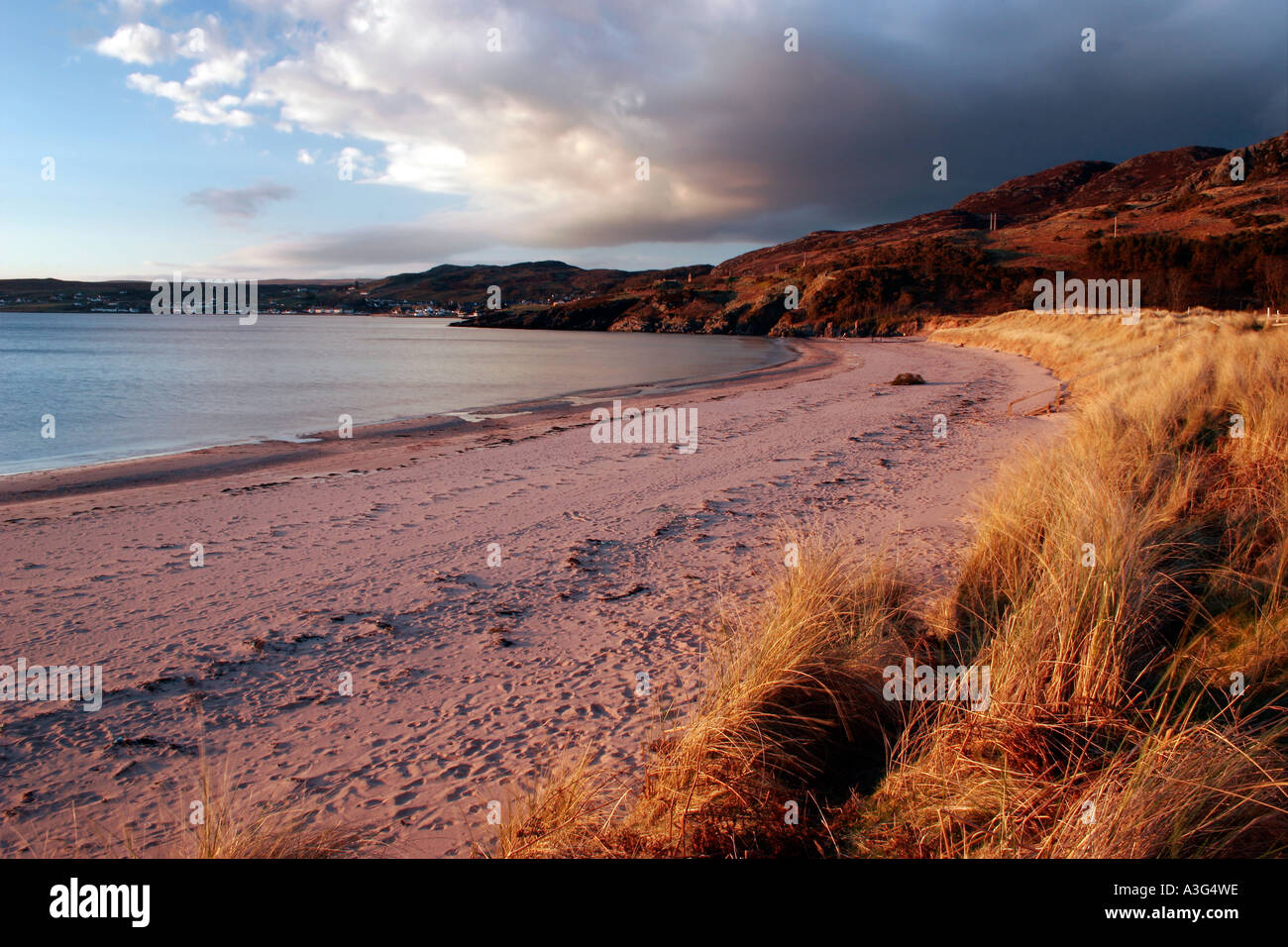 Beach sandy gairloch hi-res stock photography and images - Alamy