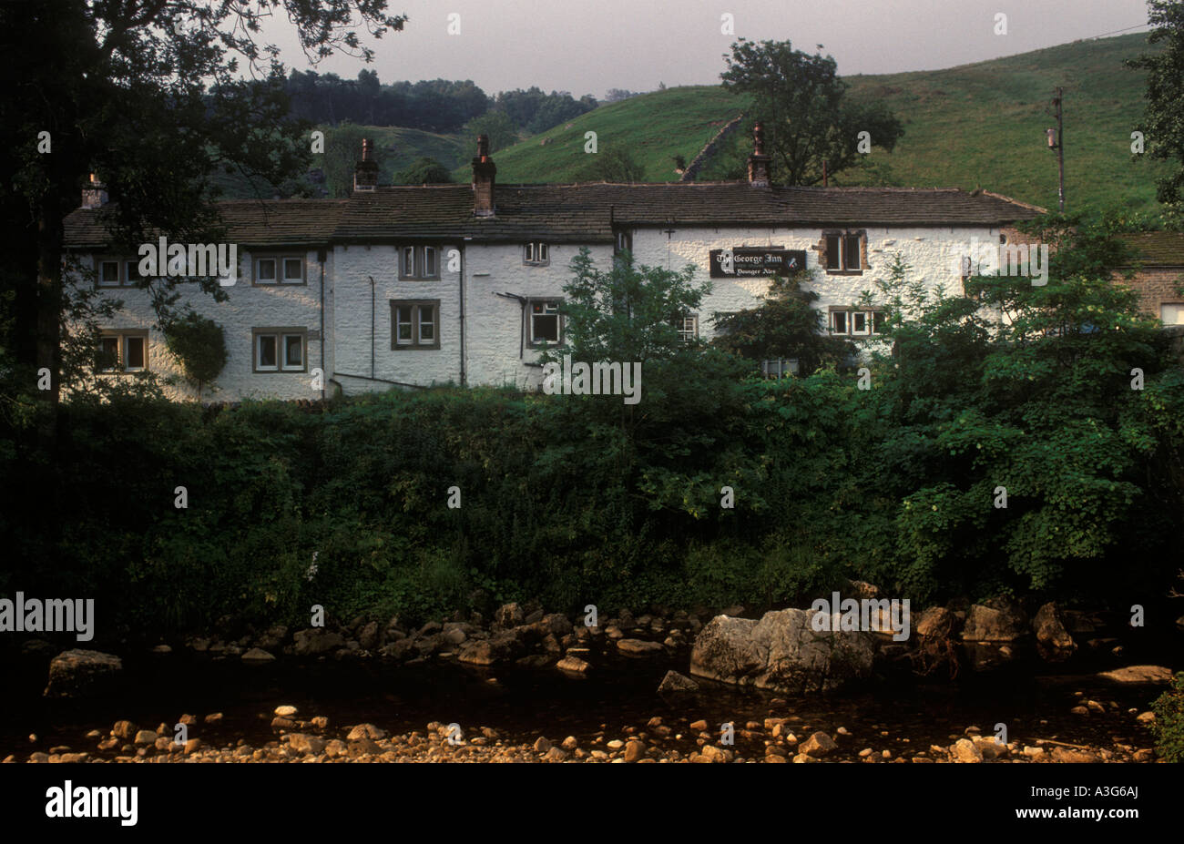 Country pub north england hi-res stock photography and images - Alamy
