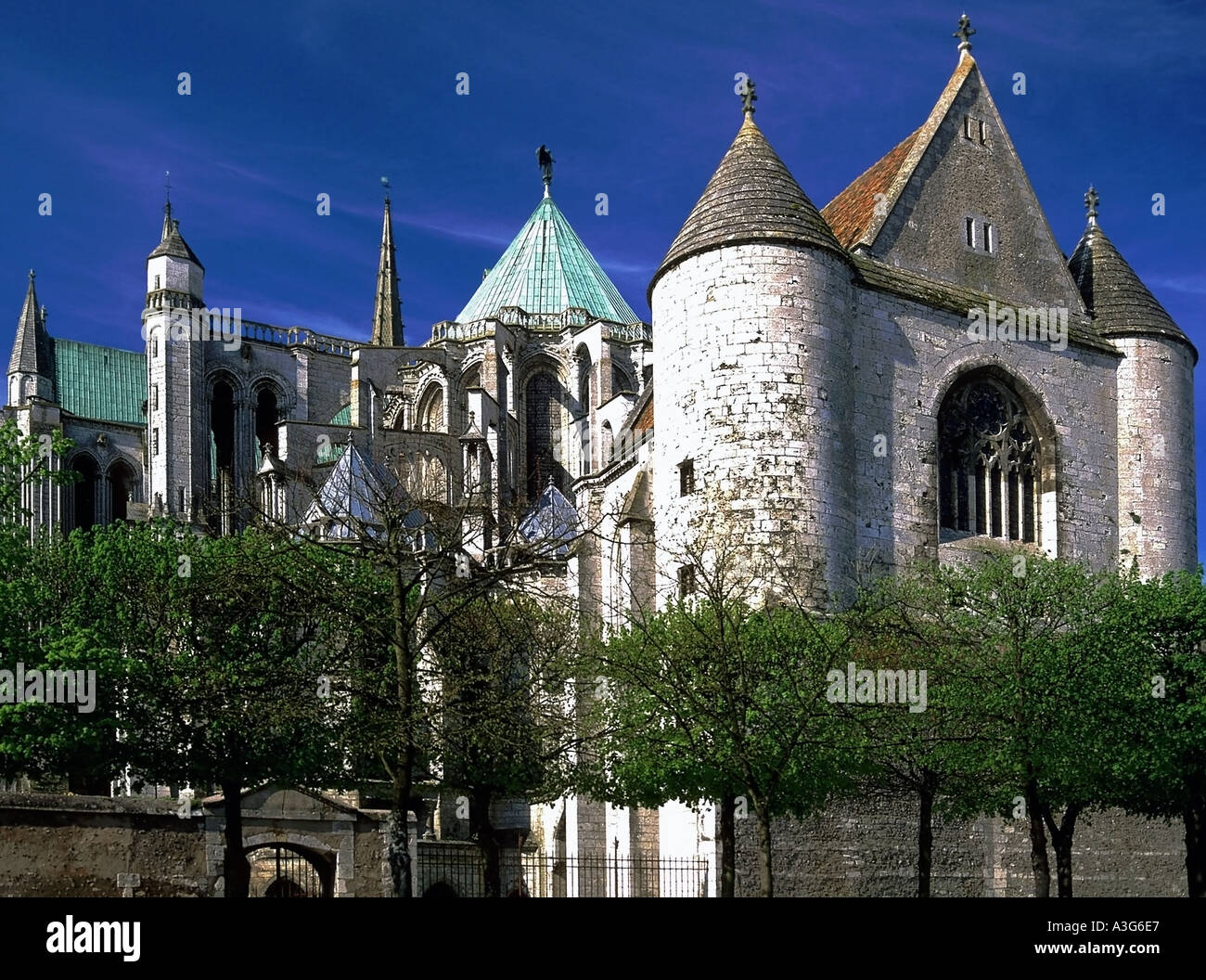 Chartes france hi-res stock photography and images - Alamy