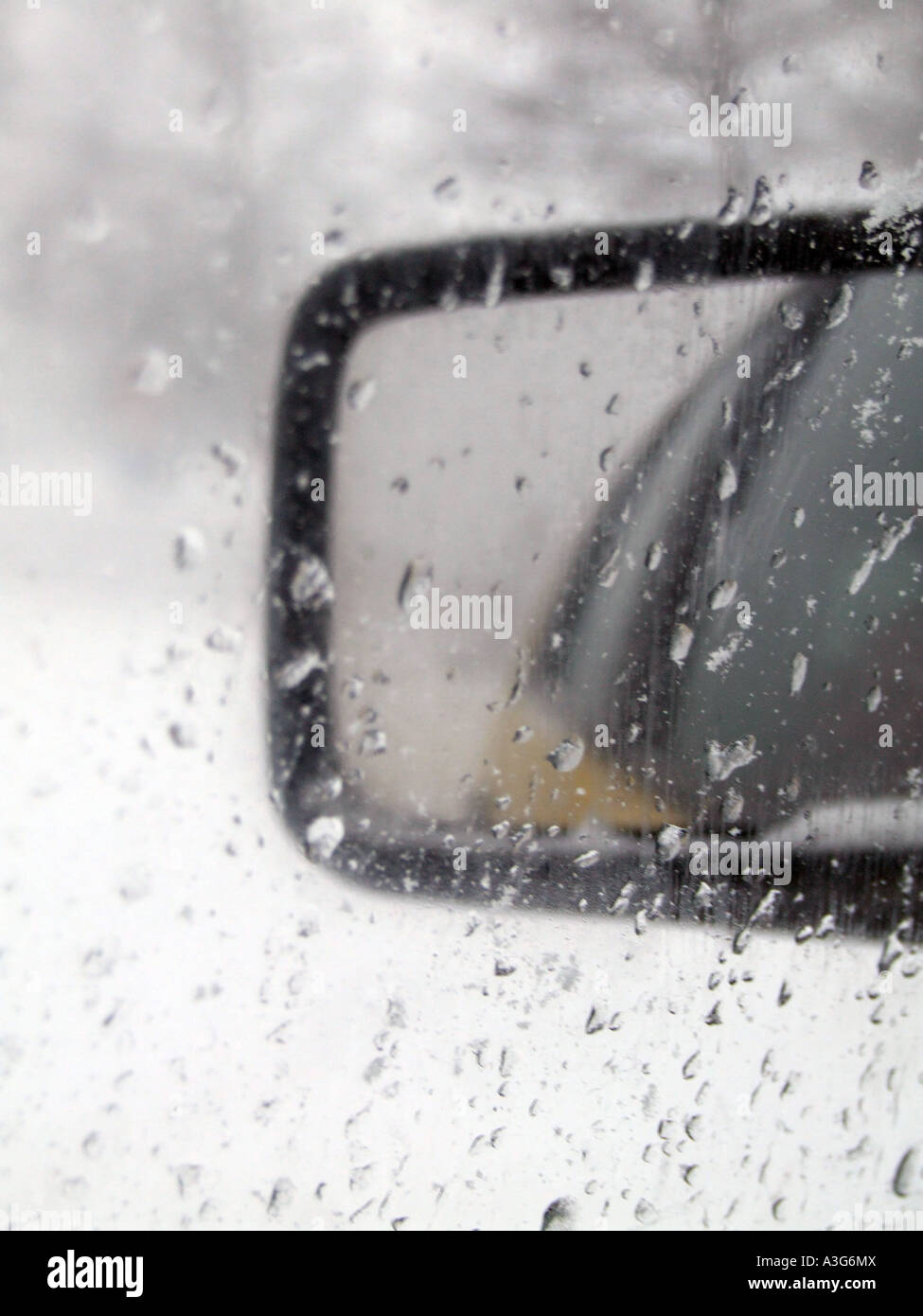 car driving in heavy snow storm Stock Photo - Alamy