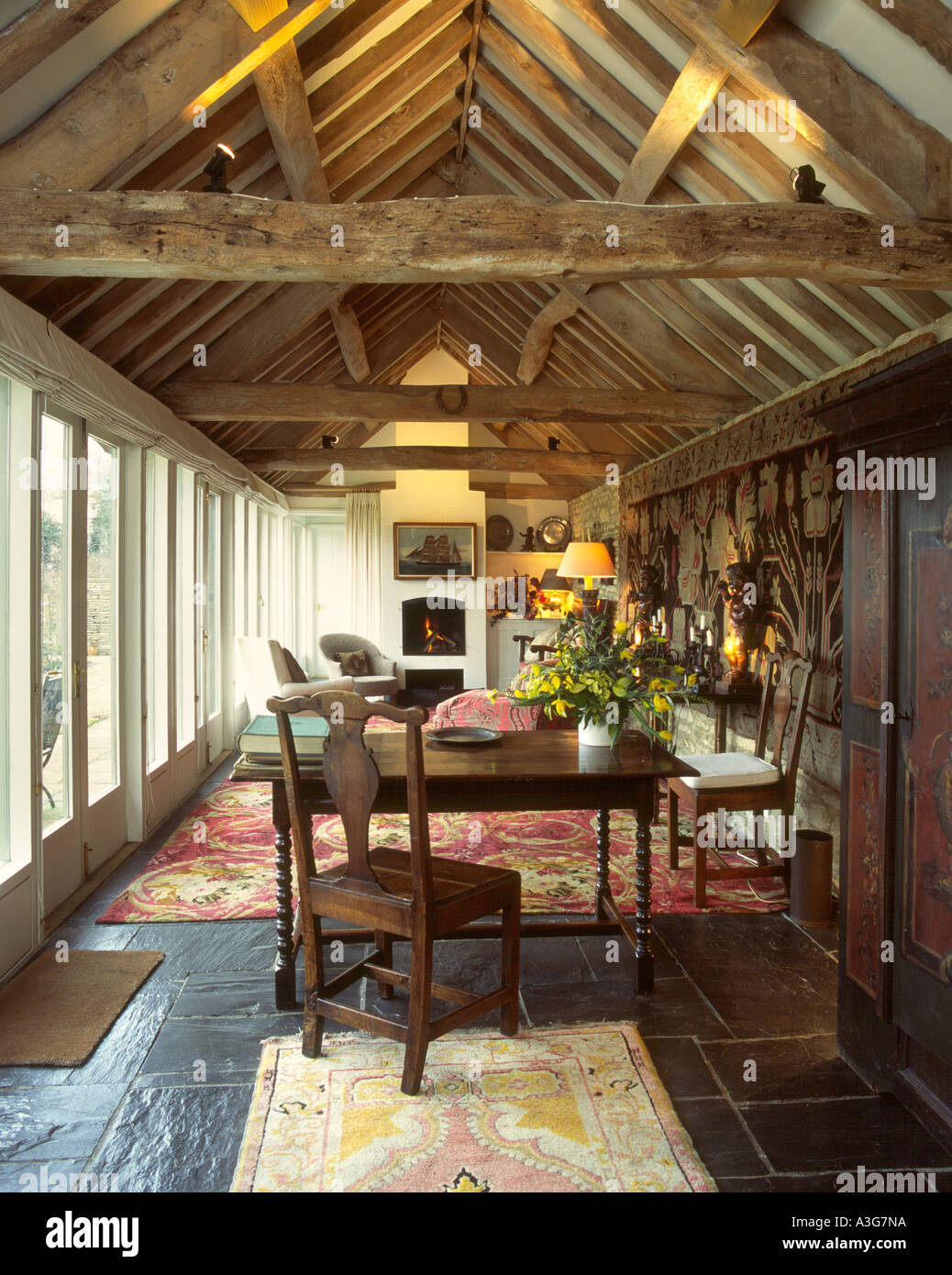 Beamed notes or beams hi-res stock photography and images - Alamy