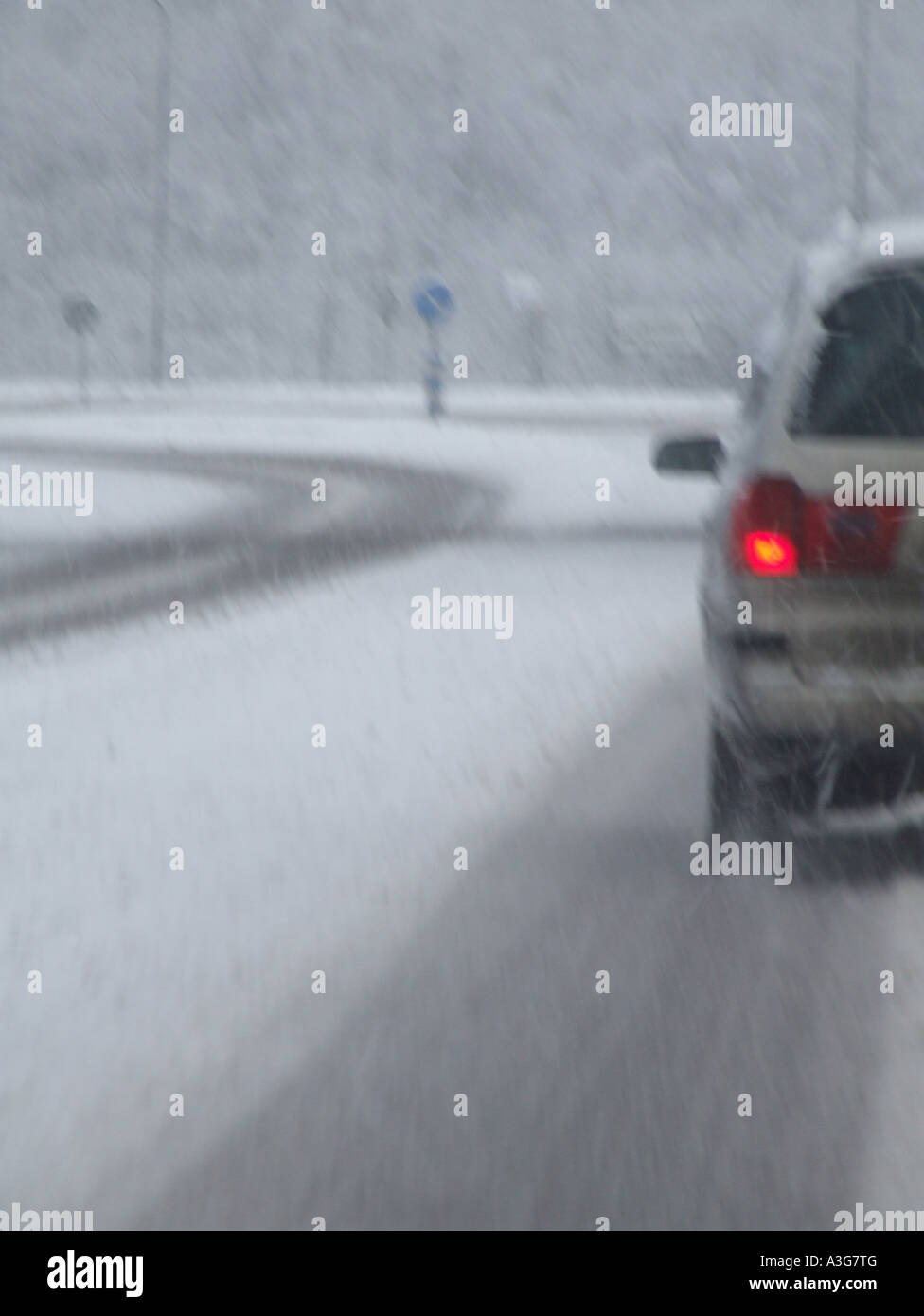 car driving in heavy snow in sweden Stock Photo - Alamy