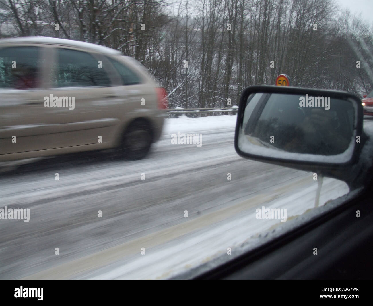 cars driving in heavy snow in sweden Stock Photo - Alamy