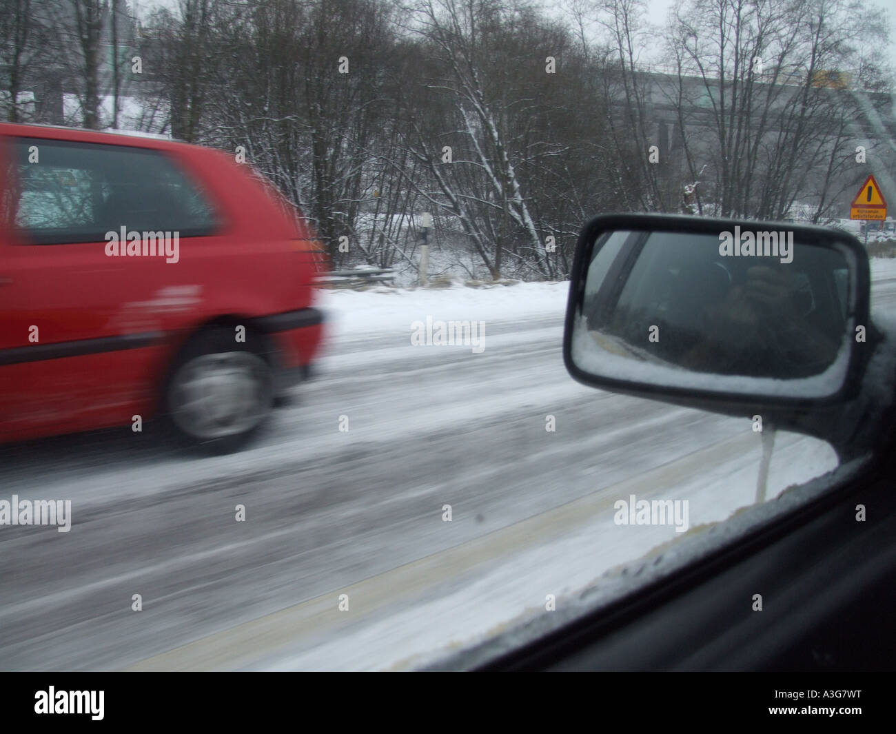 cars driving in heavy snow in sweden Stock Photo - Alamy