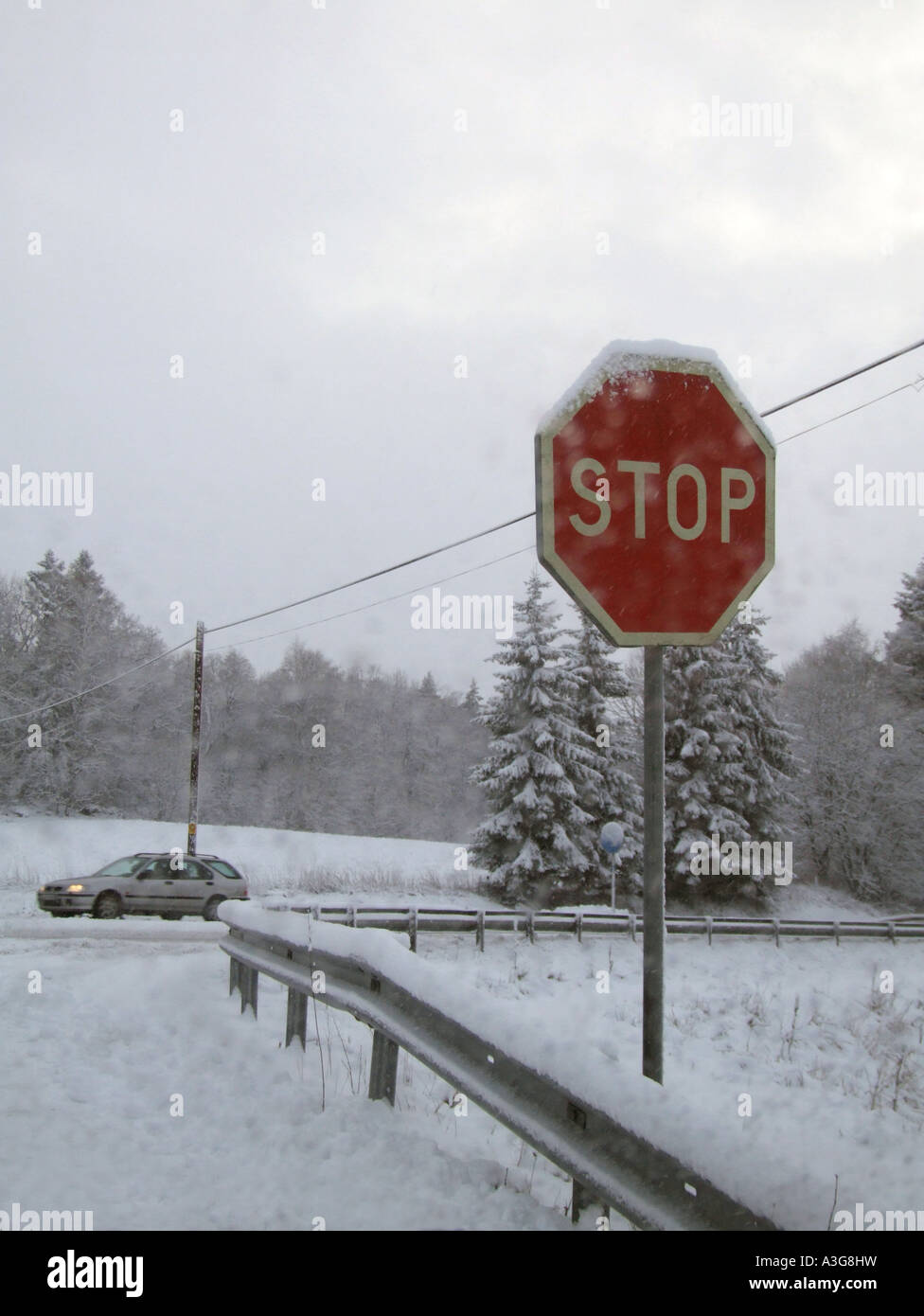 Hidden Junction Sign High Resolution Stock Photography and Images - Alamy