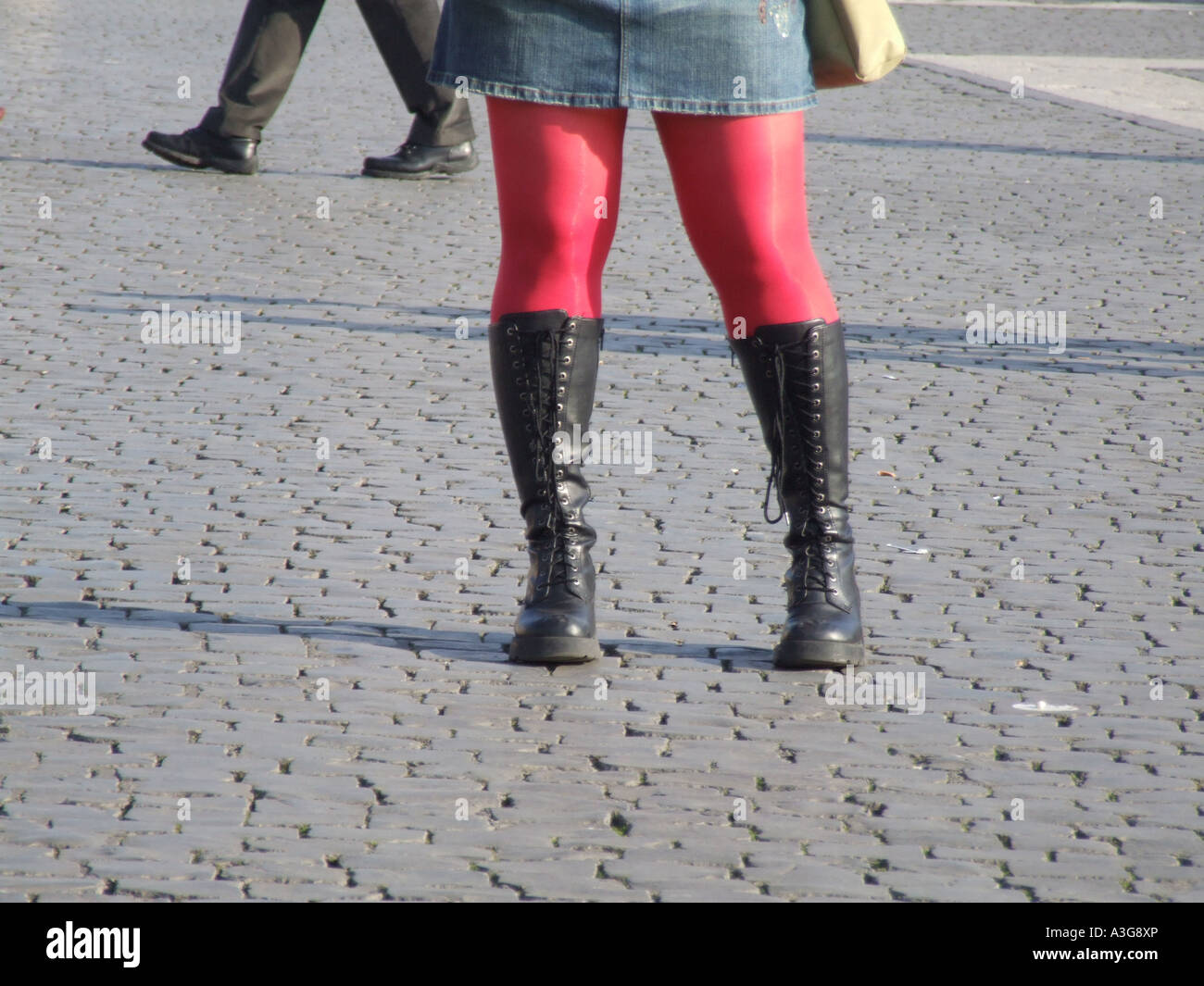 woman wearing mini skirt in town Stock Photo - Alamy