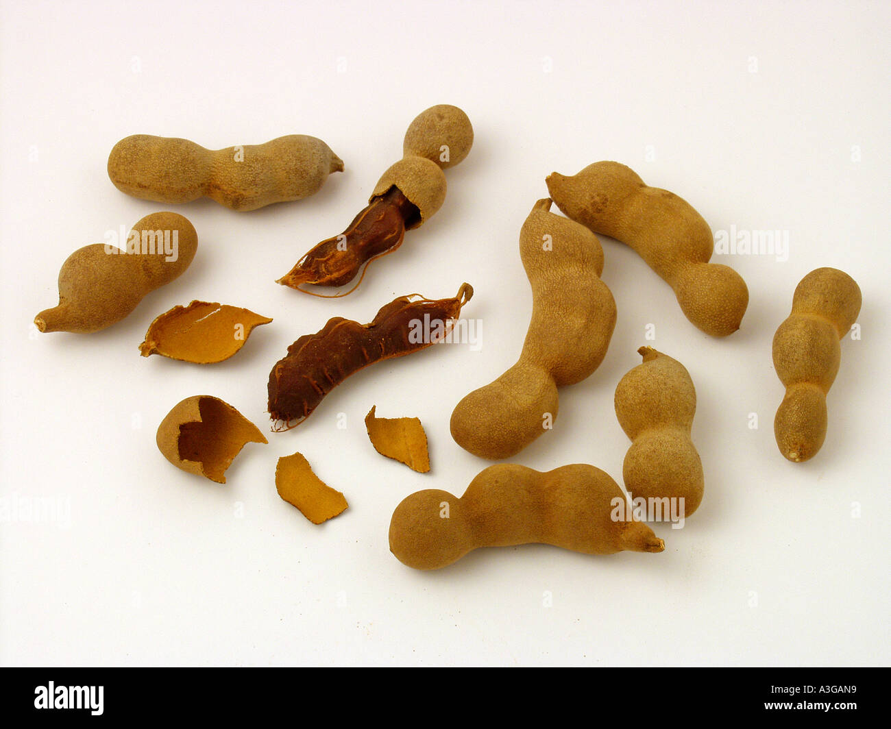 Peeled tamarind hi-res stock photography and images - Alamy