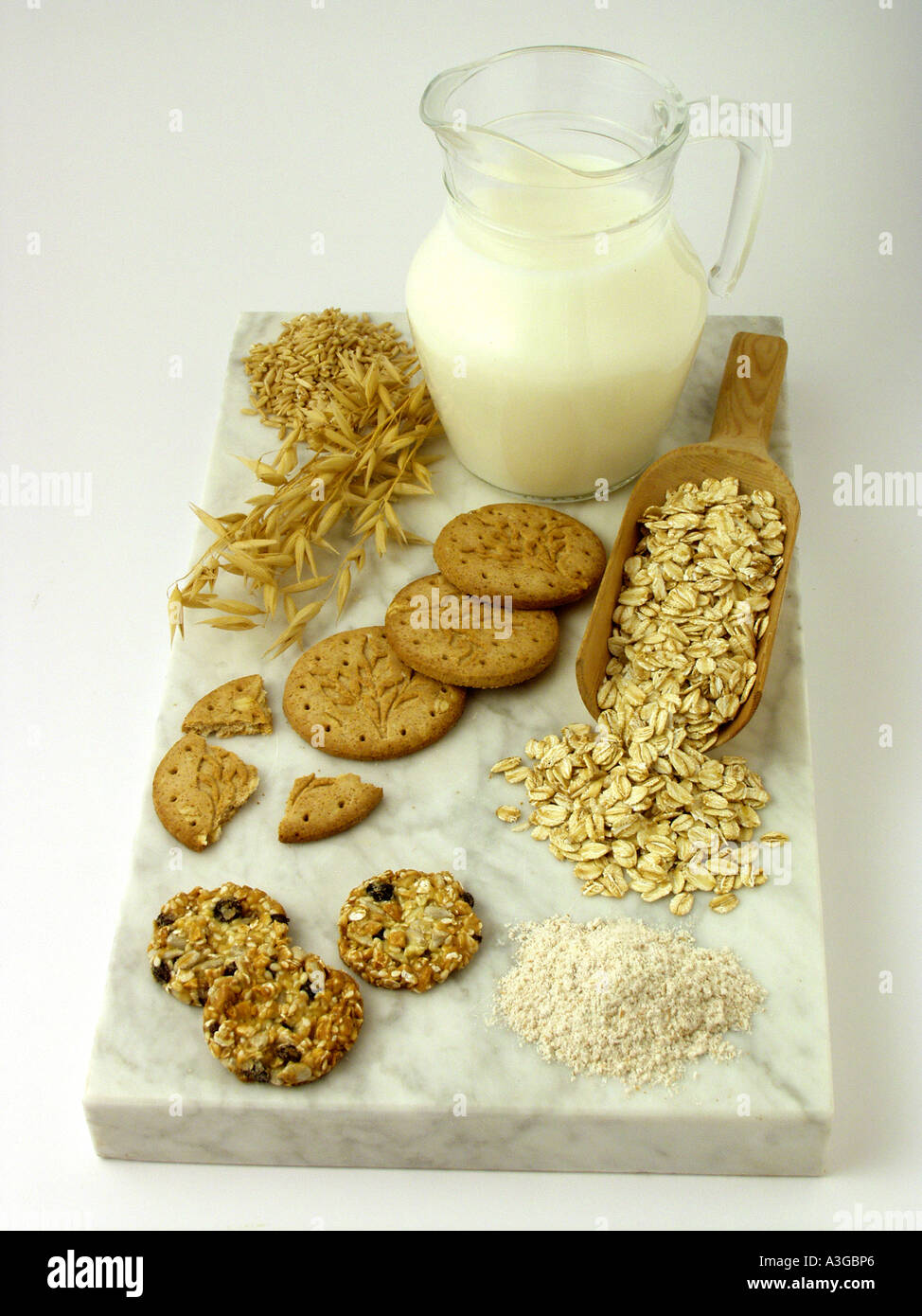 Scoop of porridge oats Cut Out Stock Images & Pictures - Alamy