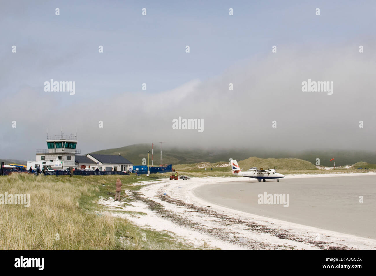 Barra beach plane hi-res stock photography and images - Alamy