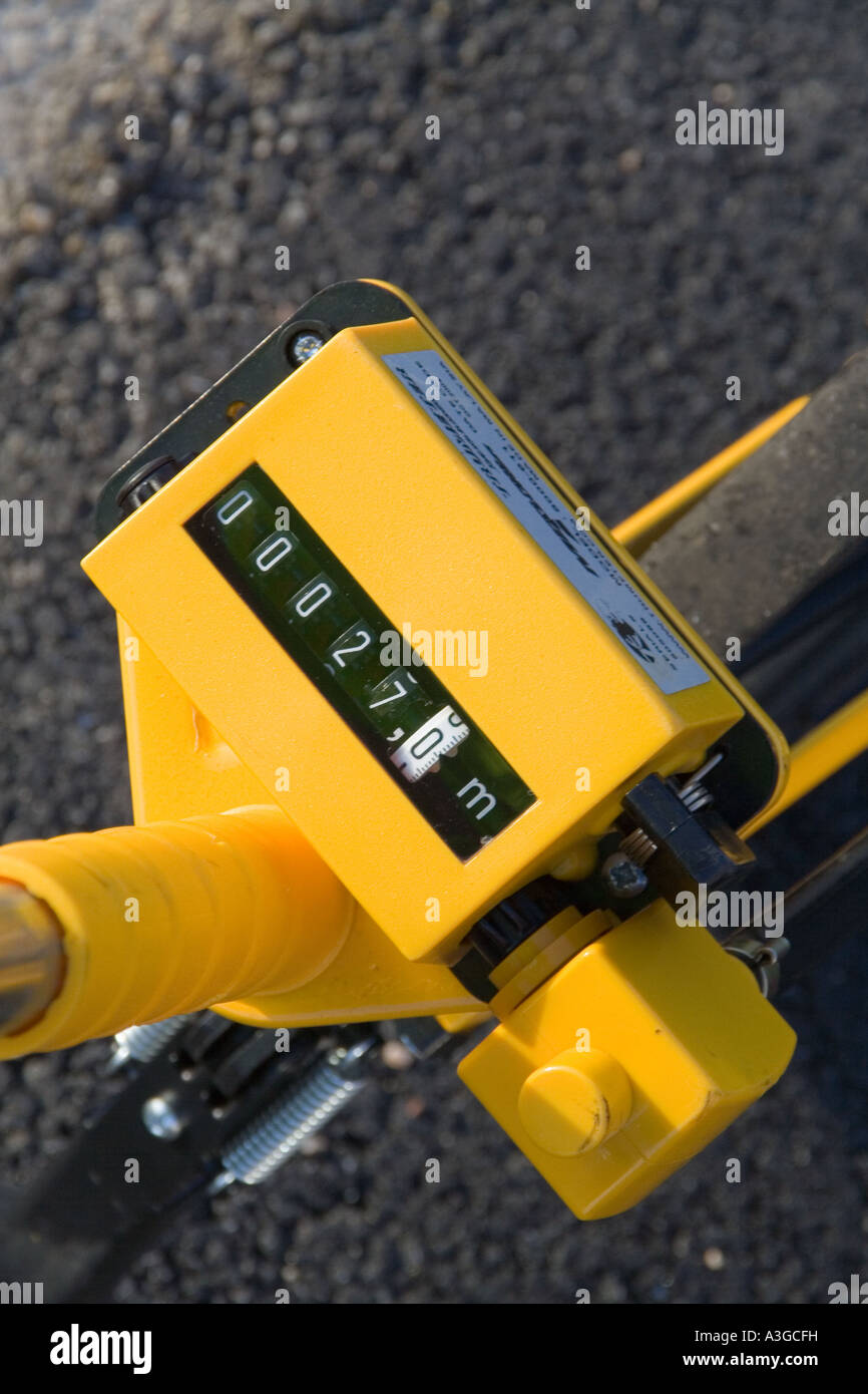 Distance measuring wheel hi-res stock photography and images - Alamy