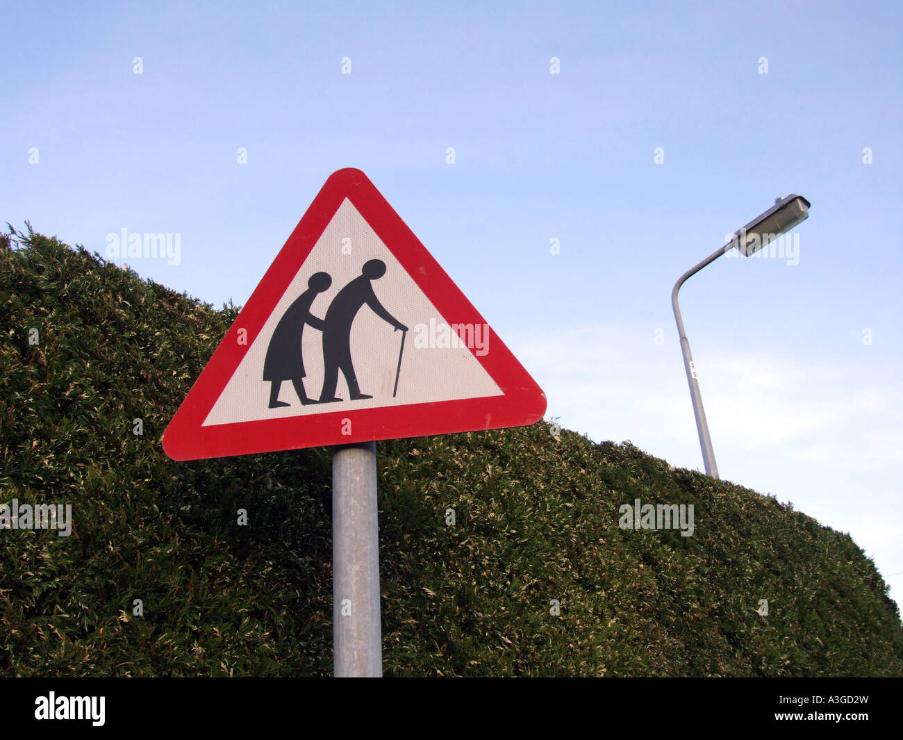 Elderly road sign slow hi-res stock photography and images - Alamy