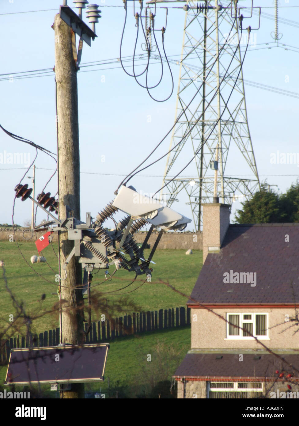 Multiple power pylons hi-res stock photography and images - Alamy
