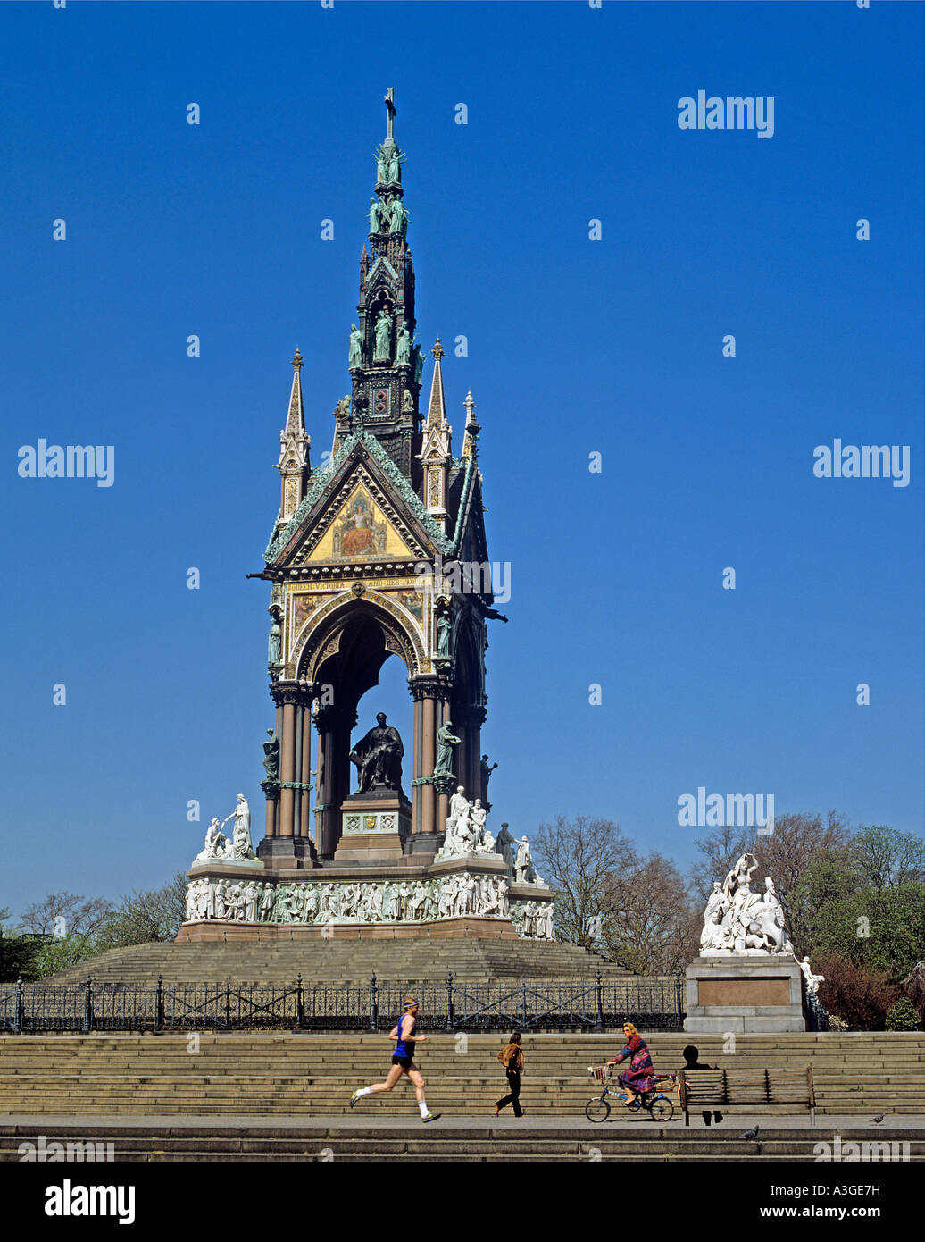 The Albert Memorial Stock Photo - Alamy