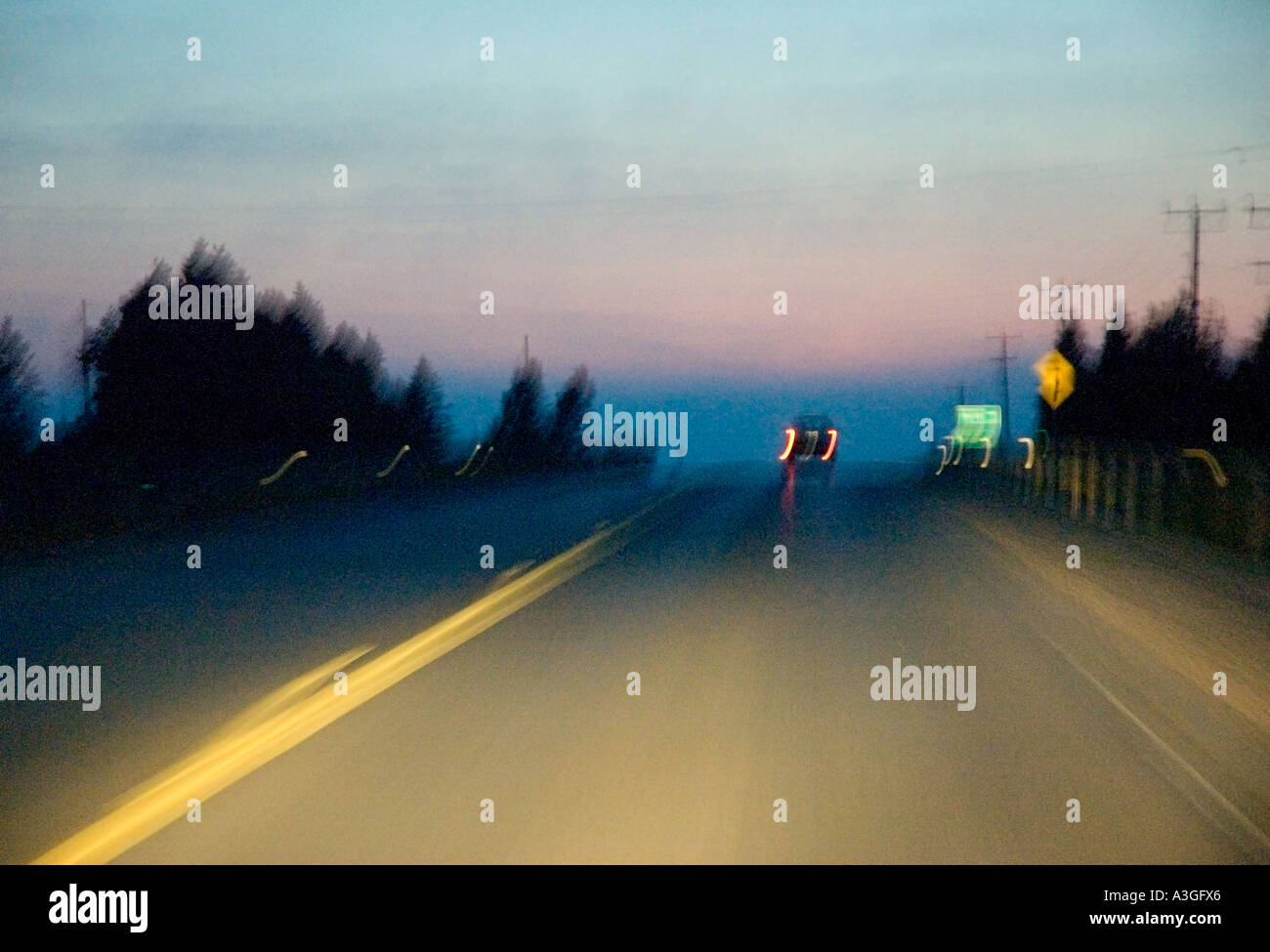 vision becomes obscured driving at night Stock Photo - Alamy
