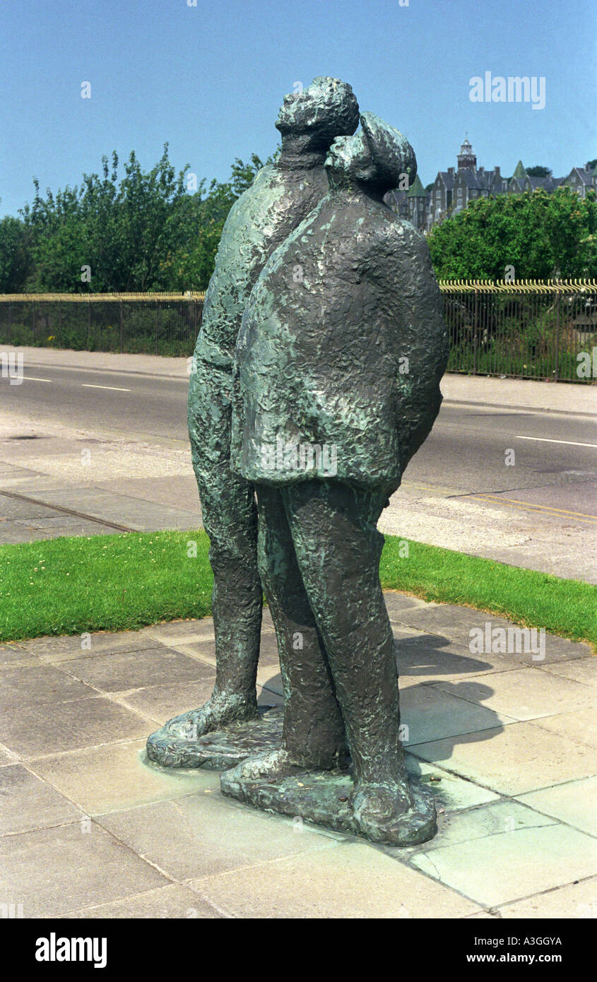 Two Working Men statue by Oisín Kelly in Cork Ireland Stock Photo - Alamy