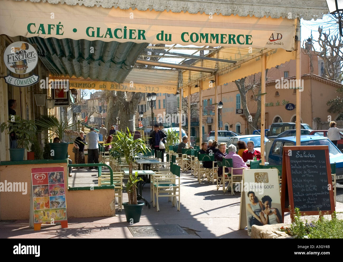 Street Café du Commerce Bar Glacier Lorgues Var Provence France Stock ...