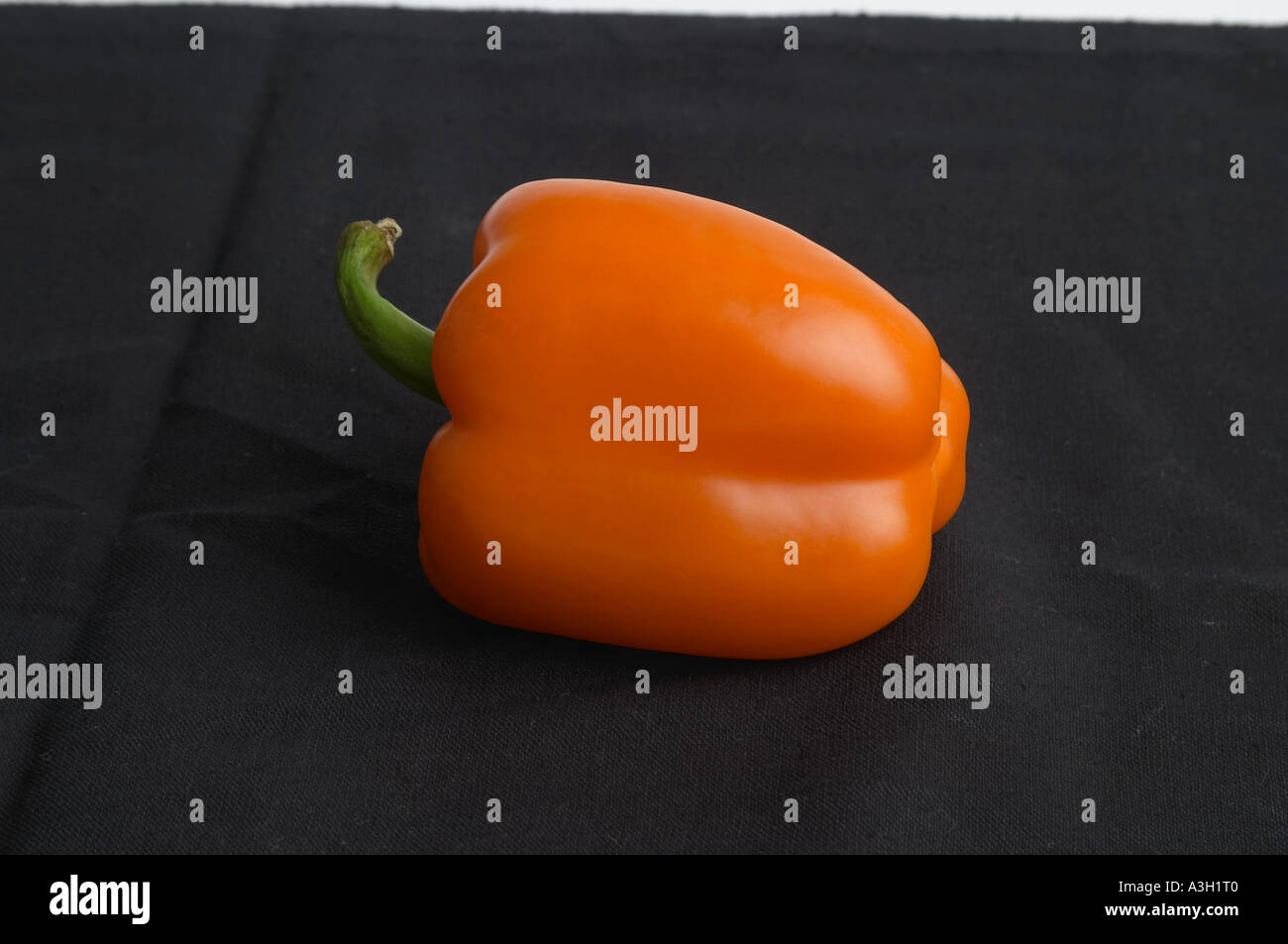 Pepper veget hi-res stock photography and images - Alamy