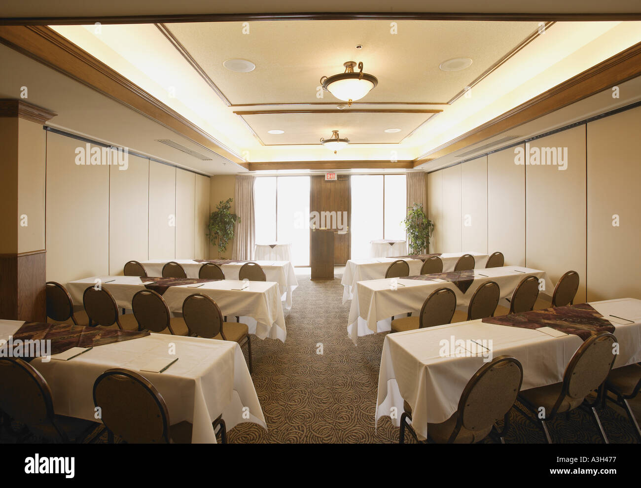 Architectural interiors hi-res stock photography and images - Alamy