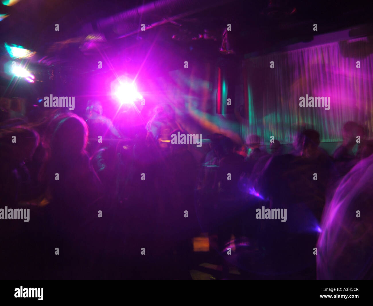 crowd of people dancing in night club Stock Photo - Alamy