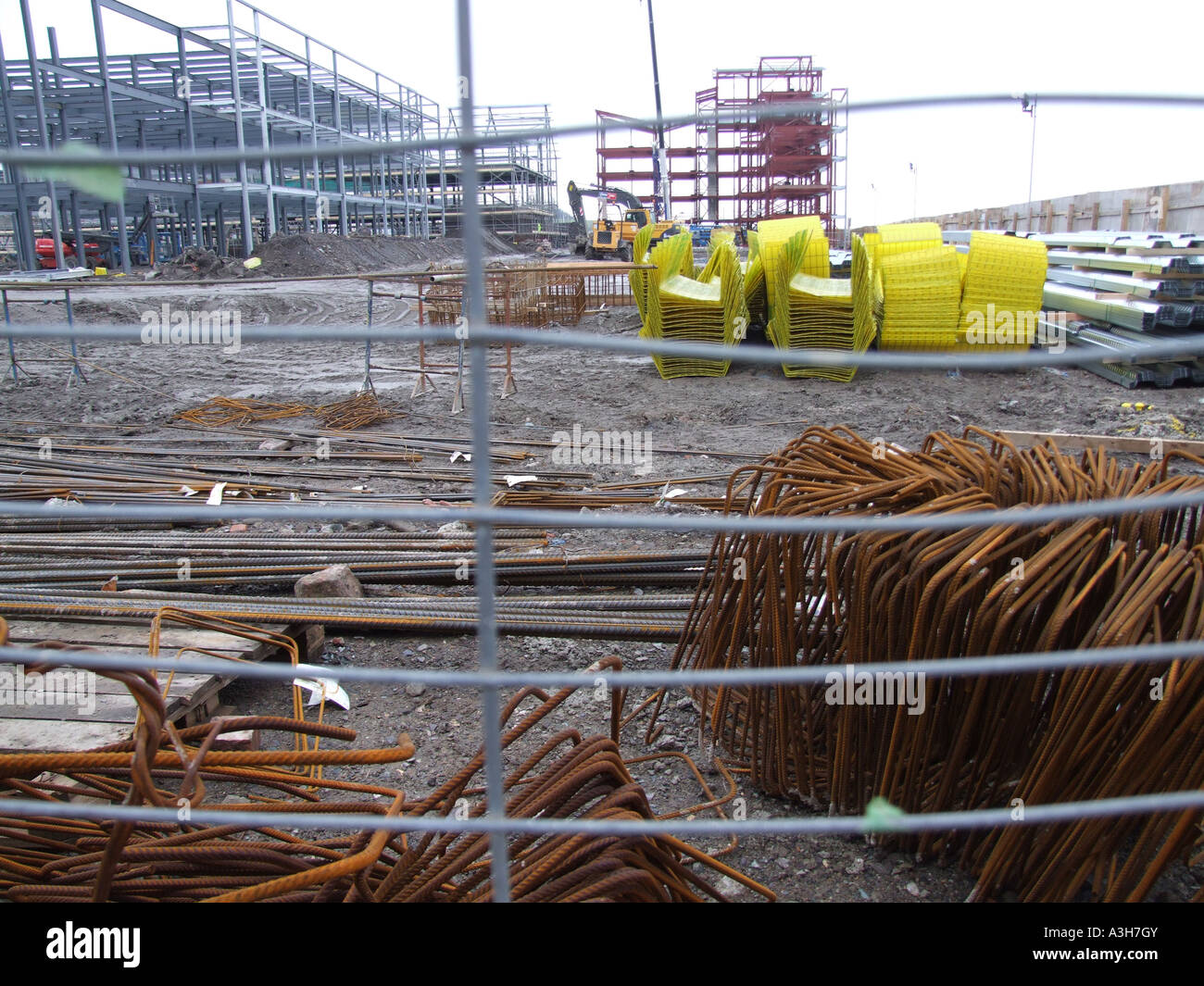 Steel skeleton building foundation frame hi-res stock photography and ...