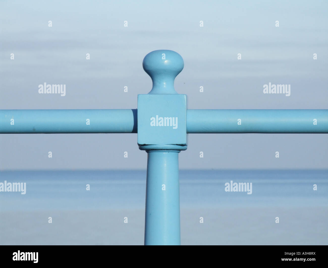 Wrought iron railings on pier hi-res stock photography and images - Alamy