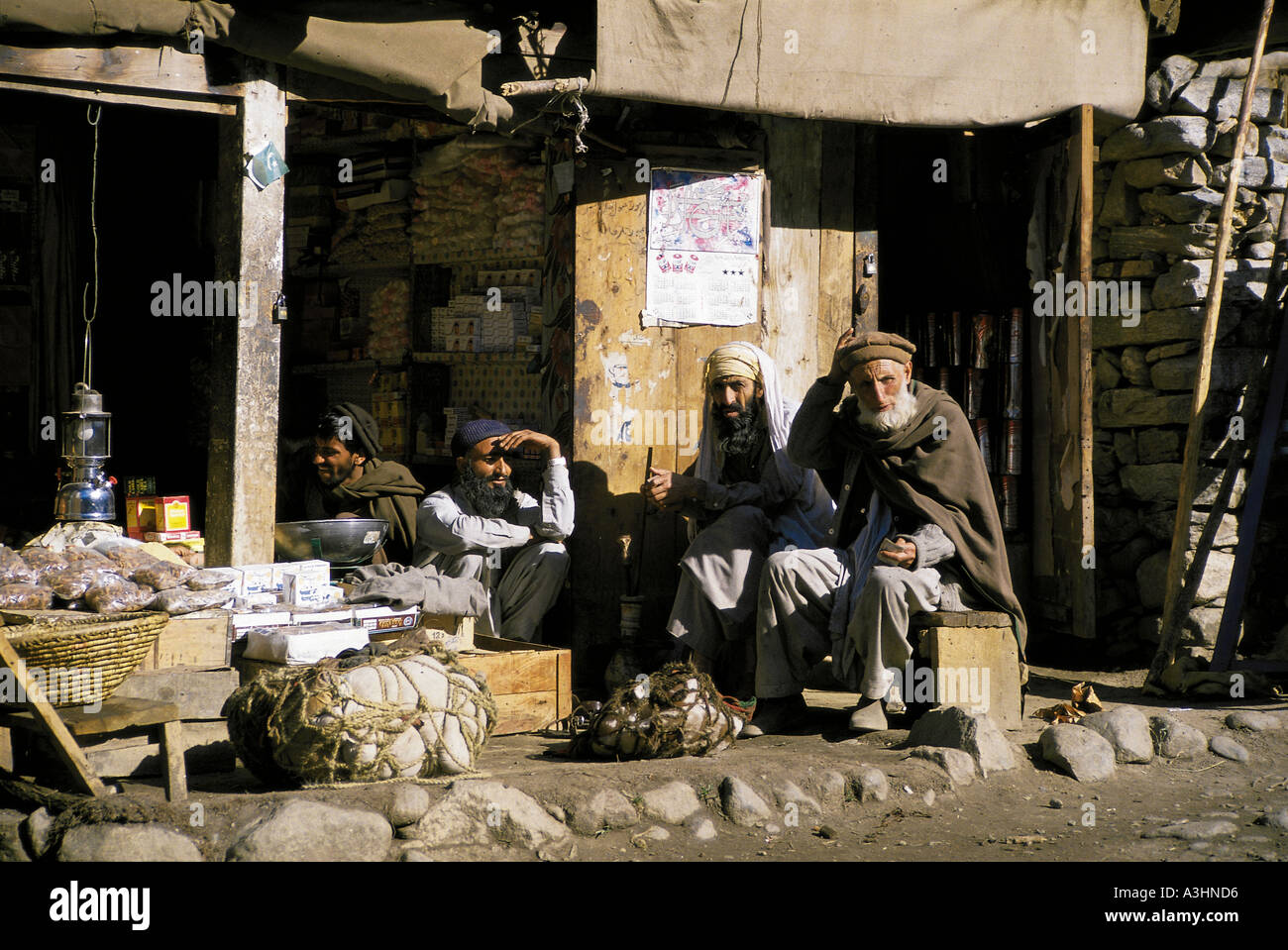 market stall village of naran kaghan valley pakistan Stock Photo - Alamy