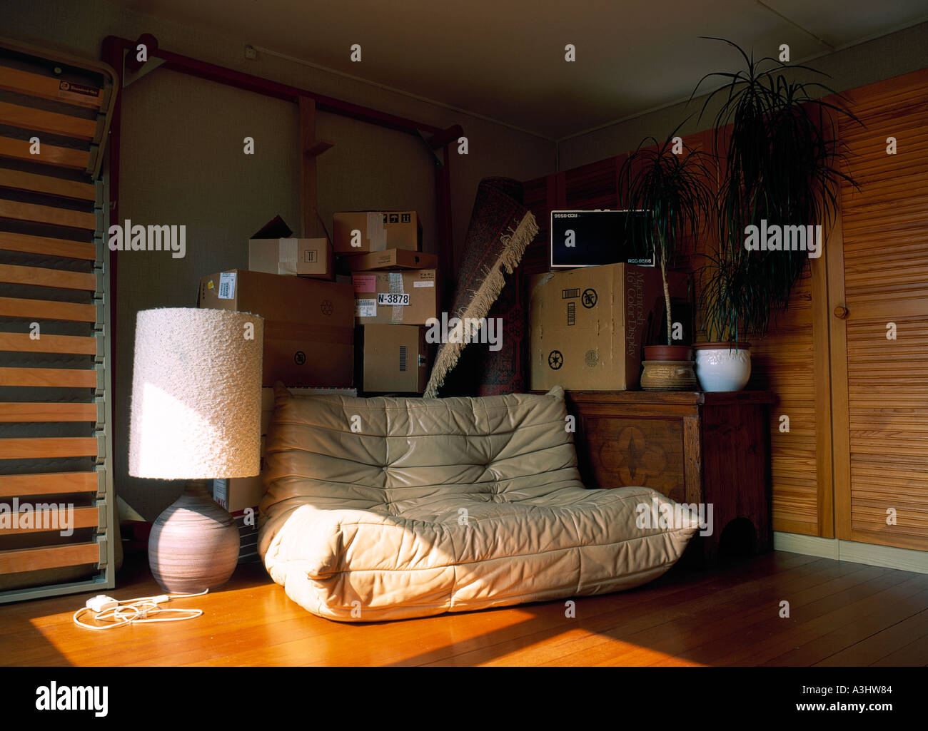 furnishings ready to moving Stock Photo - Alamy