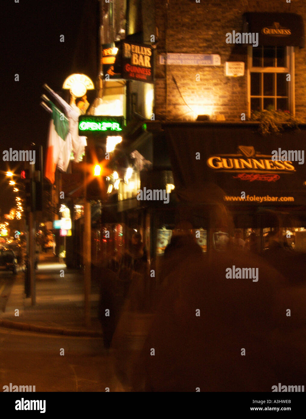 Baggot street dublin ireland hi-res stock photography and images - Alamy