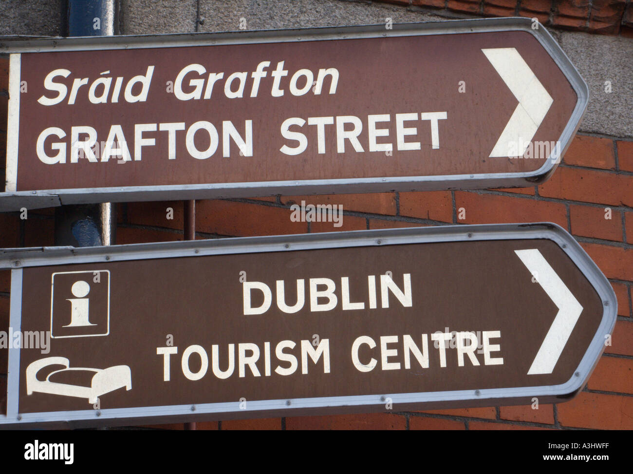 Dublin tourist information centre hi-res stock photography and images ...