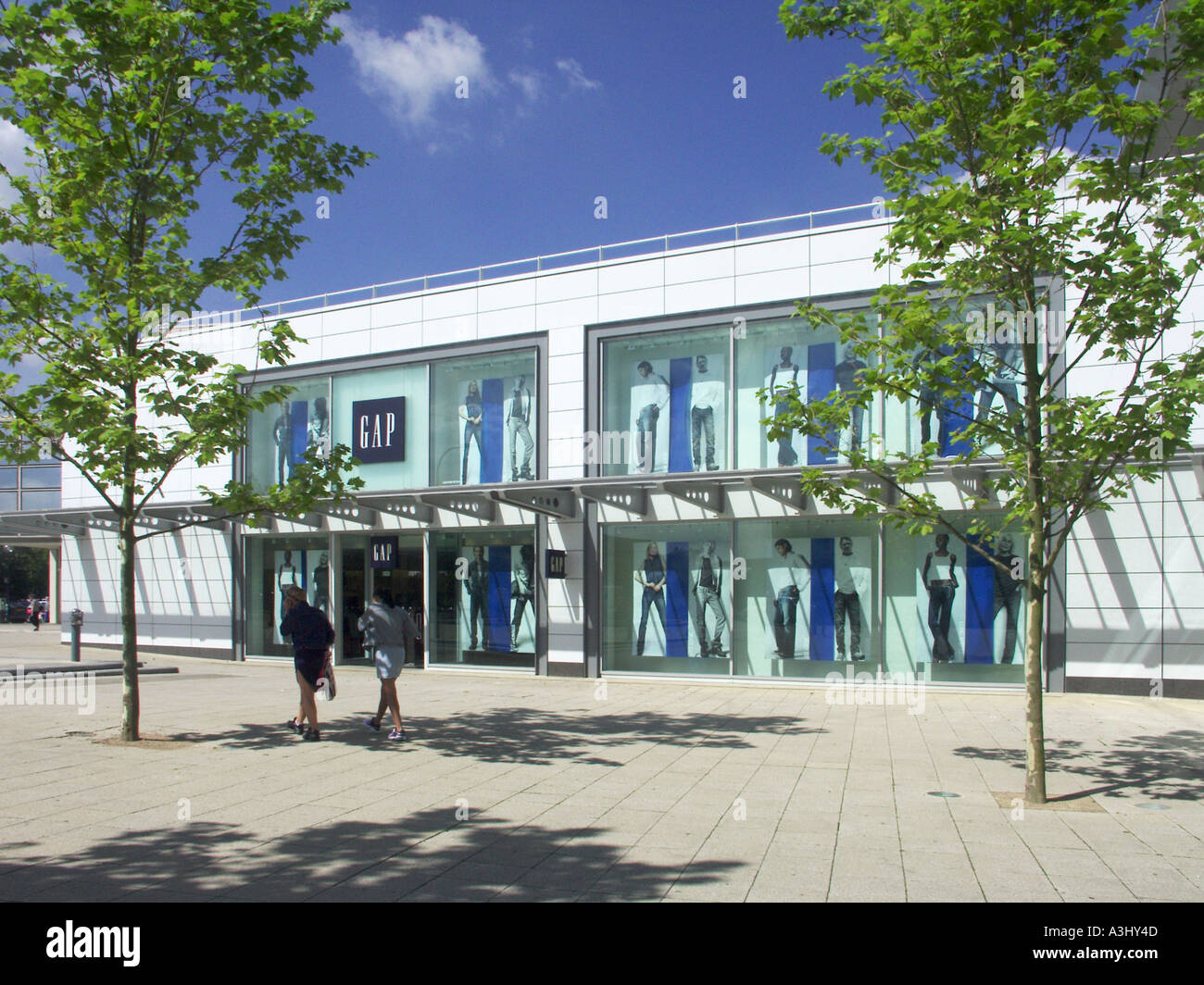 Milton Keynes shopping centre Gap store Stock Photo - Alamy
