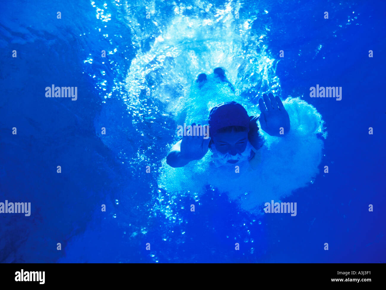 woman diving underwater Stock Photo - Alamy