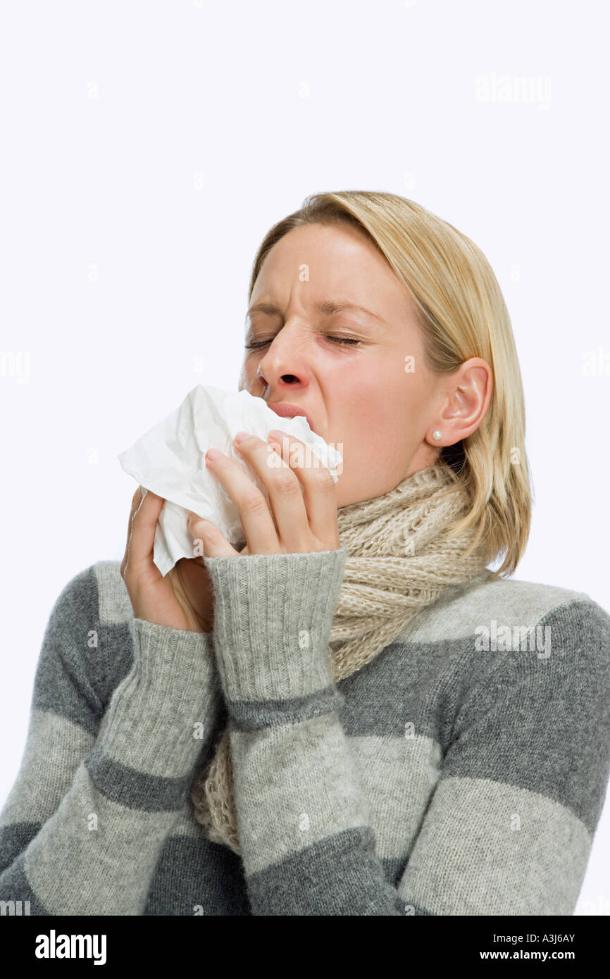 Woman and sneezing hi-res stock photography and images - Alamy