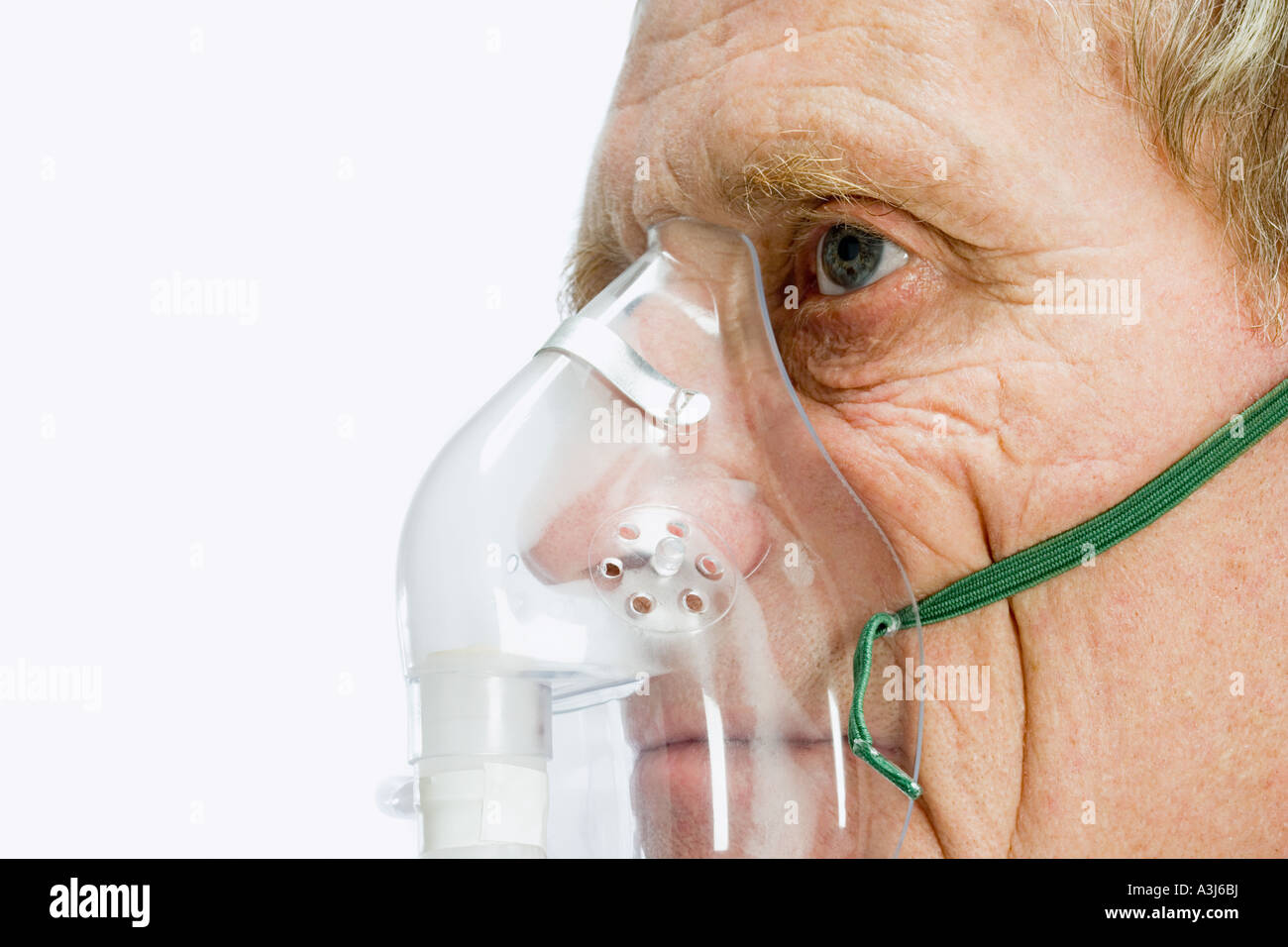 Profile man wearing medical mask hi-res stock photography and images ...
