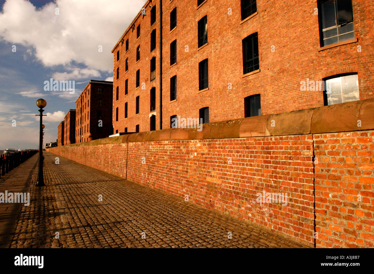 Albert quay hi-res stock photography and images - Alamy