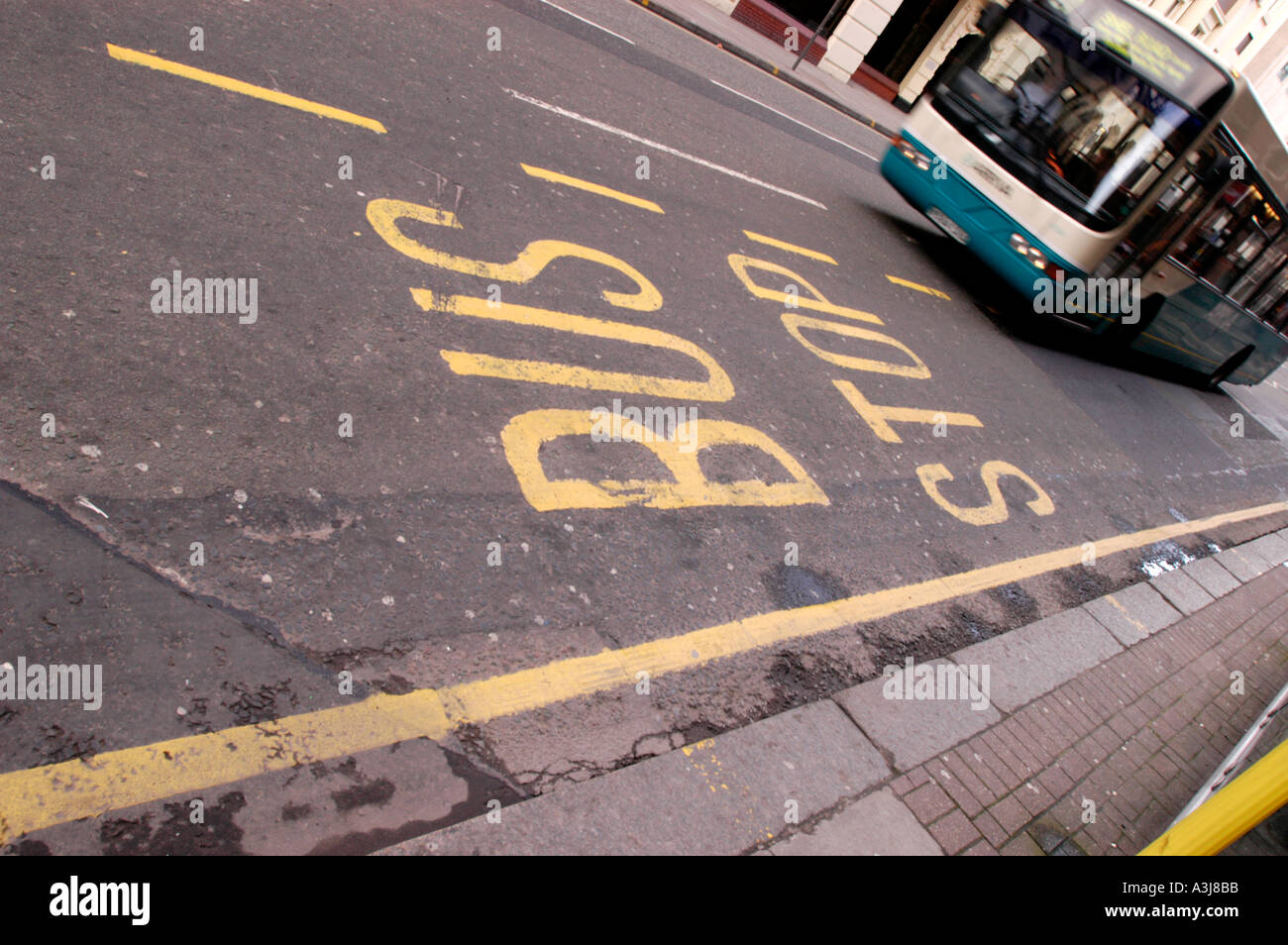 Bus Stop Liverpool UK Stock Photo - Alamy