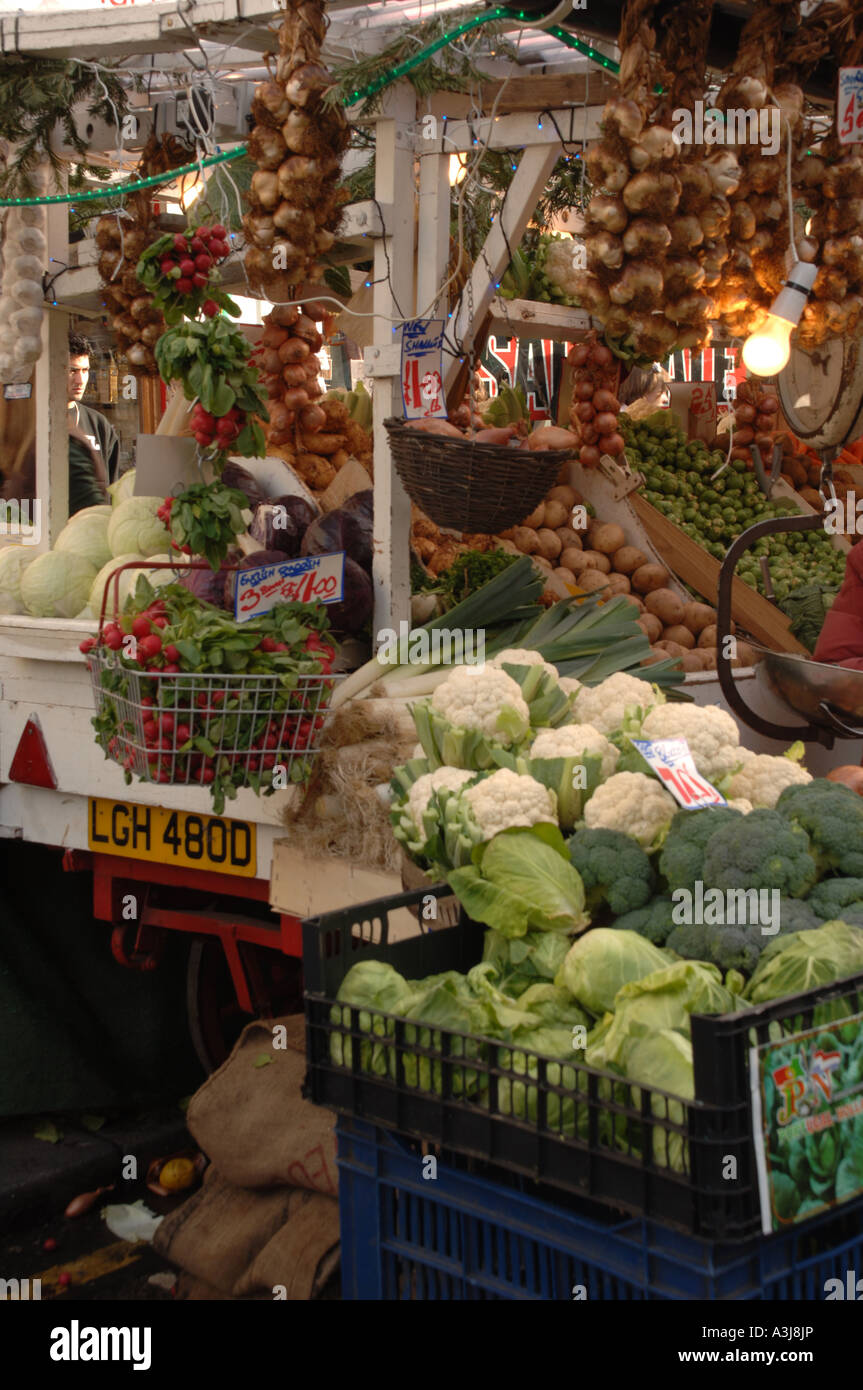 Vegetable Stall on Portobello Market - Nottinghill Gate - London UK ...