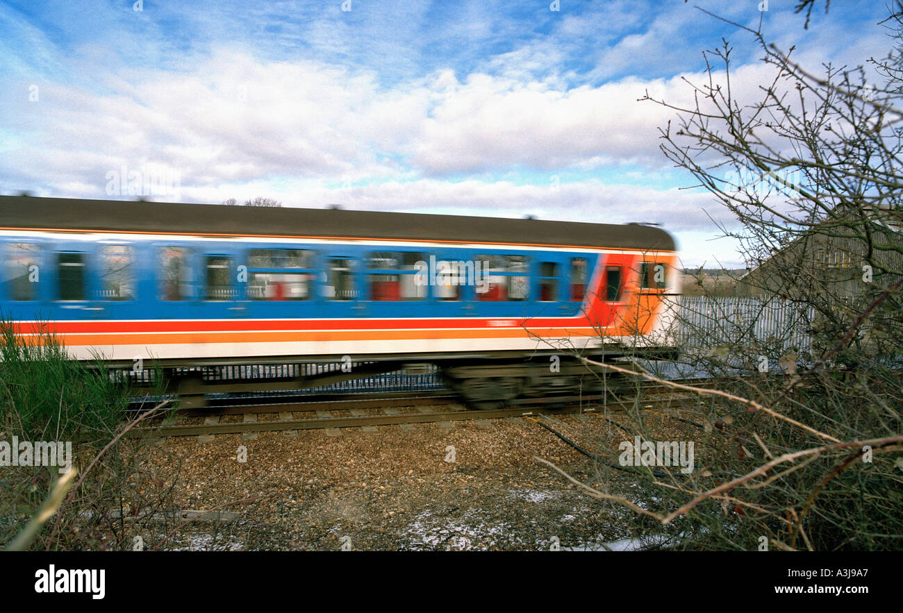 Railway carriages on rail tracks hi-res stock photography and images ...