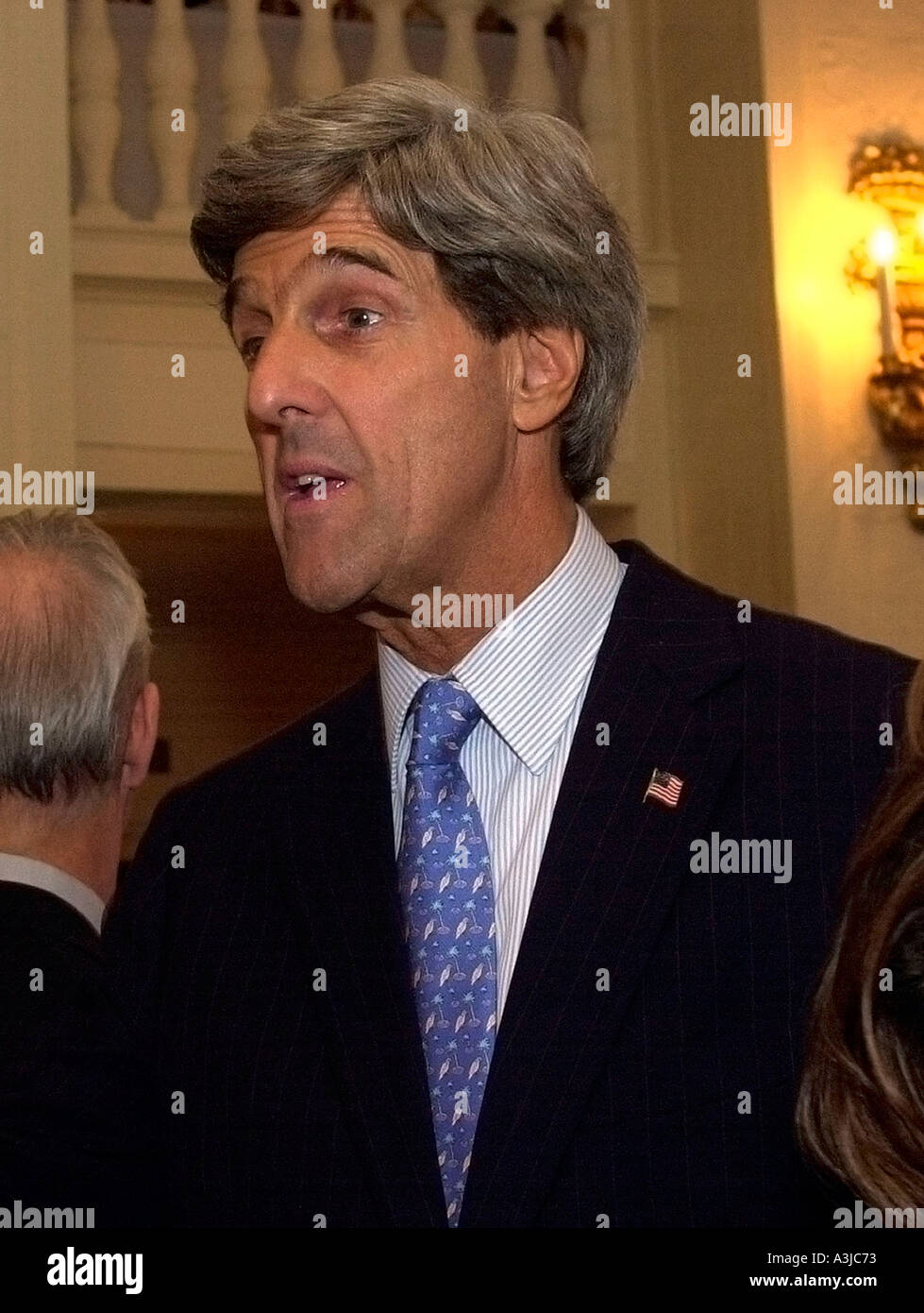 Kerry campaign politician hi-res stock photography and images - Alamy
