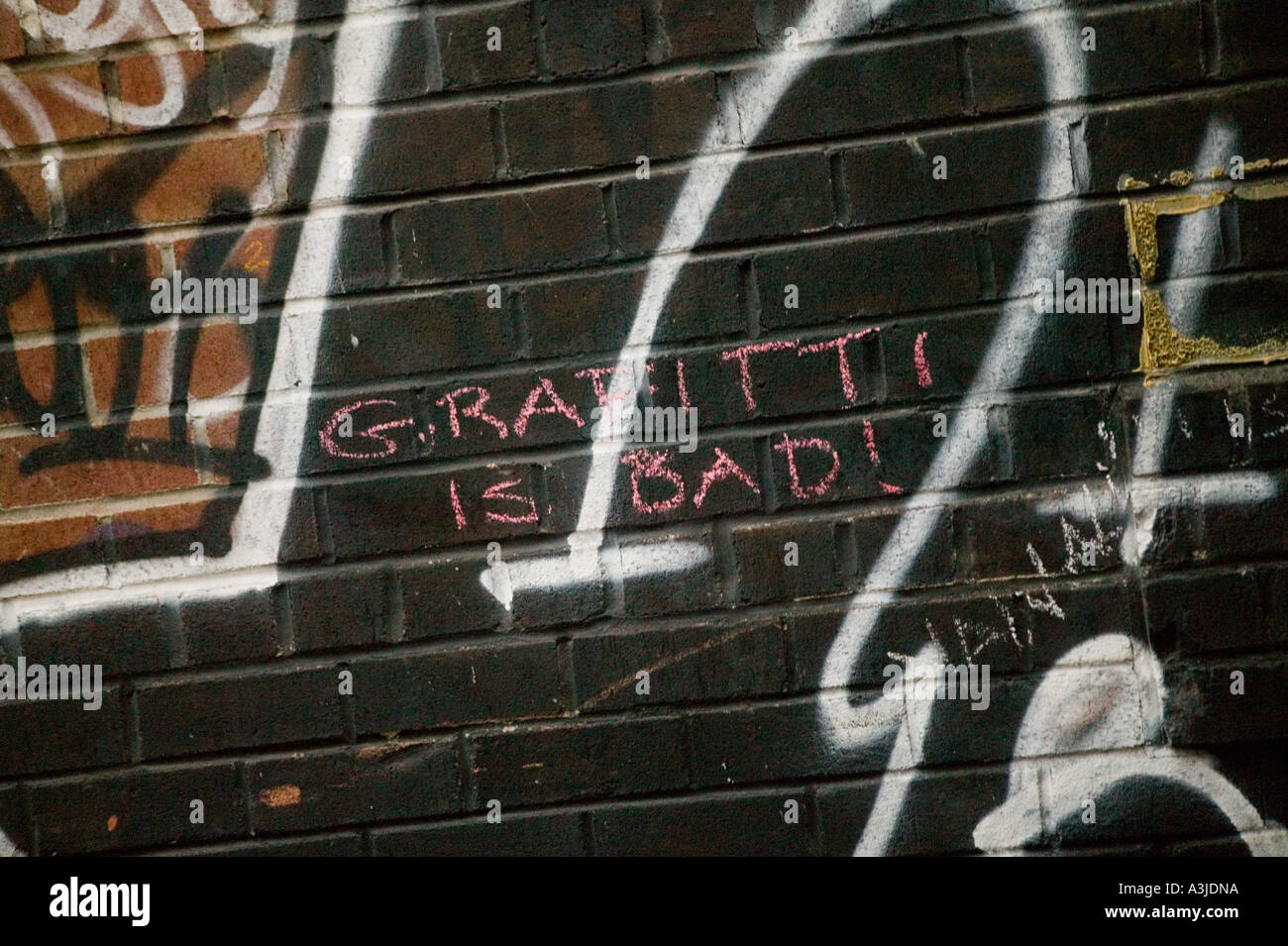 Funny grafitti hi-res stock photography and images - Alamy