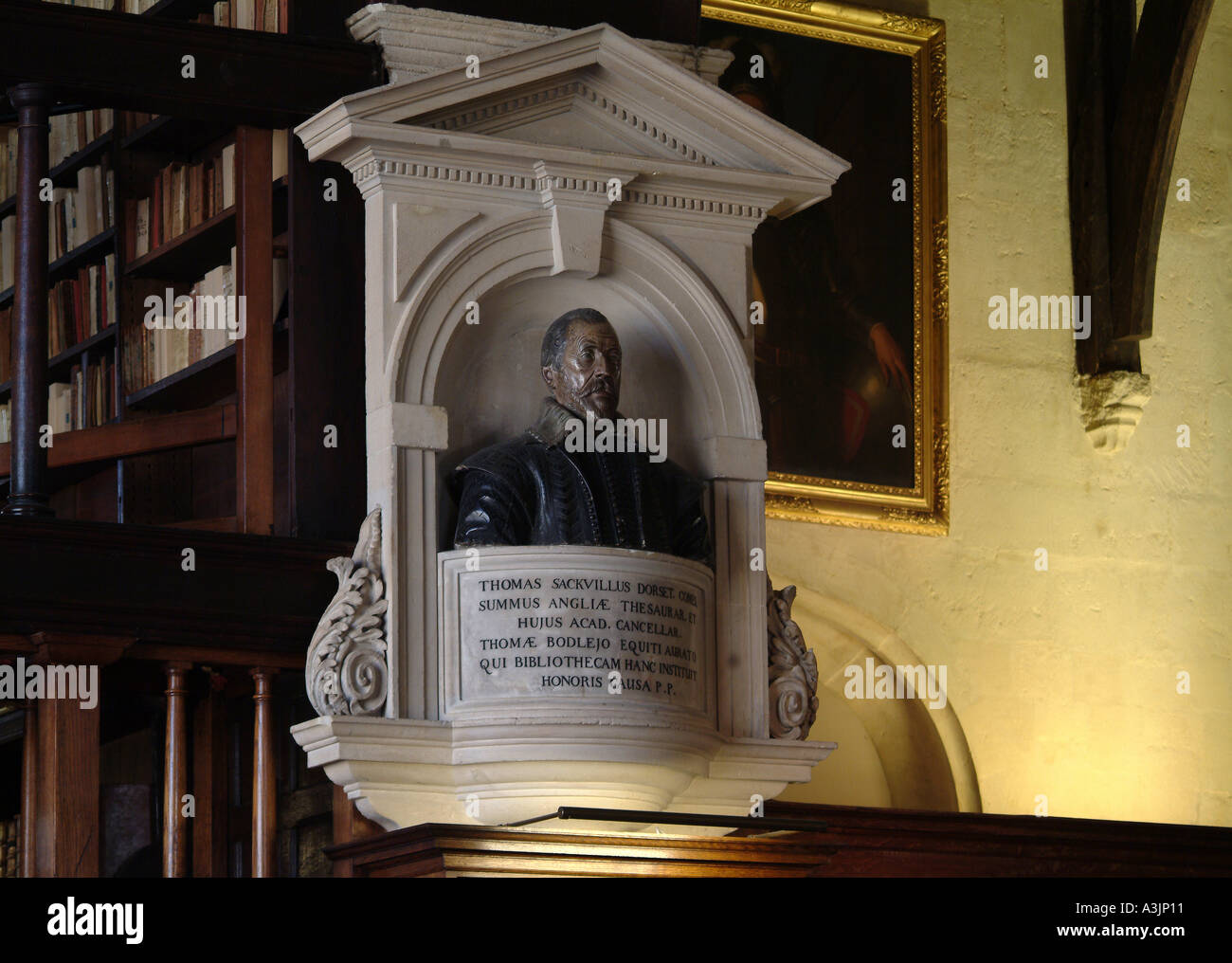 Carved bust inside the Bodleian Library, Oxford Stock Photo - Alamy