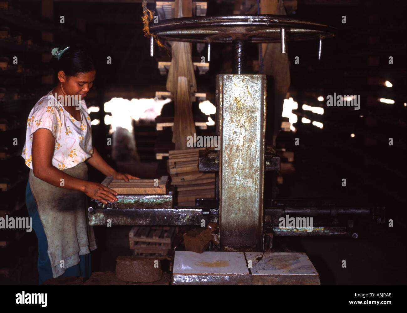 Tile press hi-res stock photography and images - Alamy