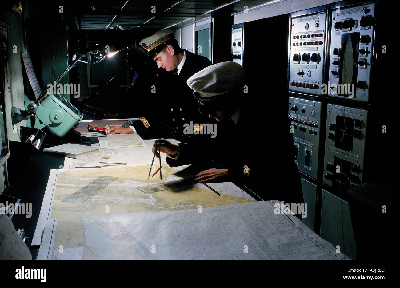 Crew arbeiten hi-res stock photography and images - Alamy