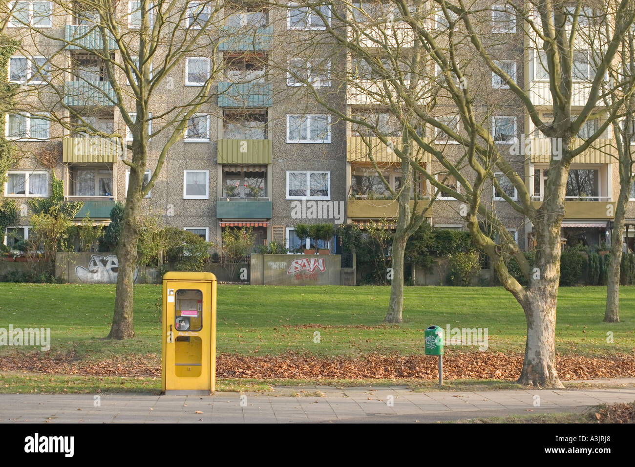 Phones payphones nobody hi-res stock photography and images - Alamy