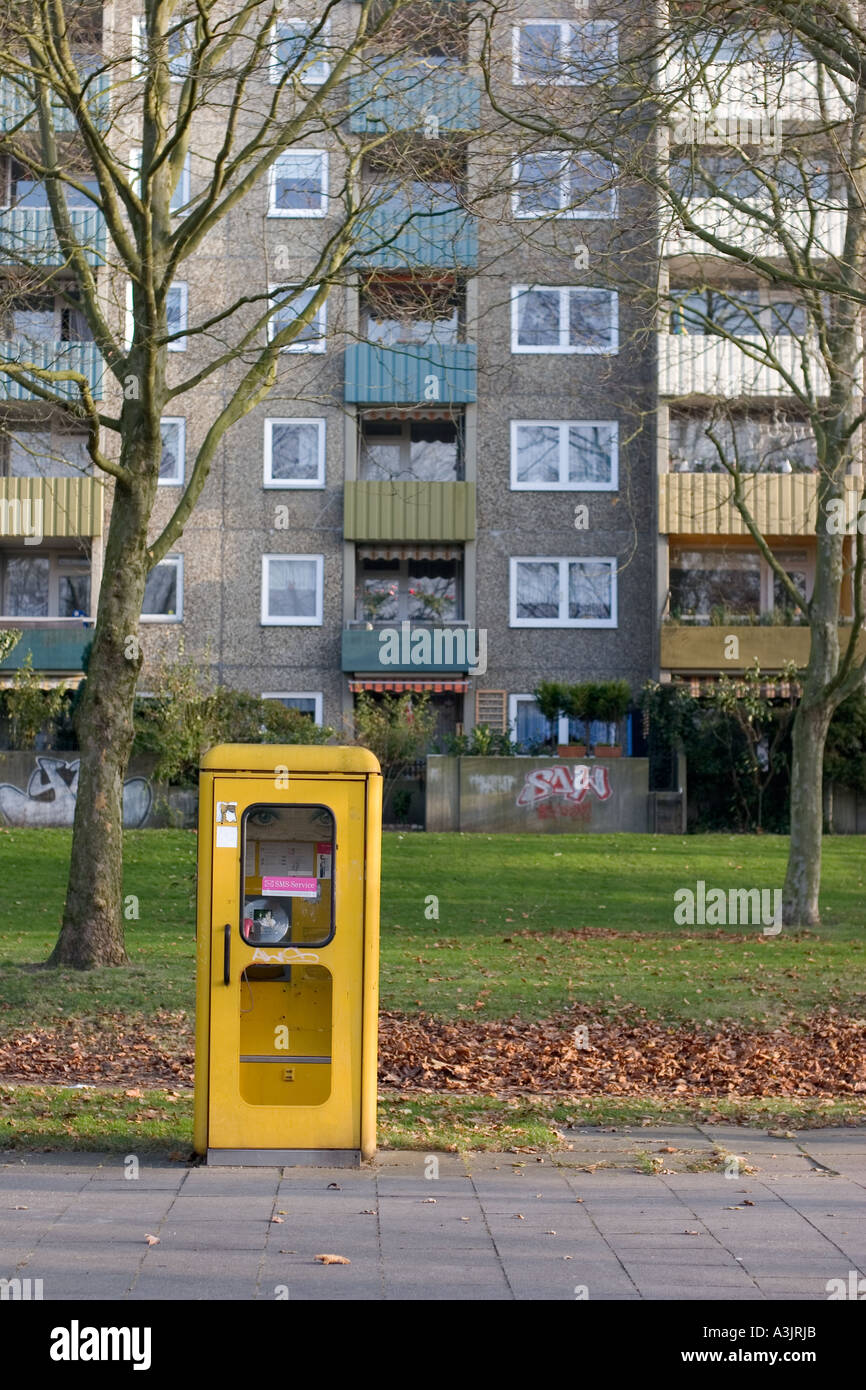Phones payphones nobody hi-res stock photography and images - Alamy