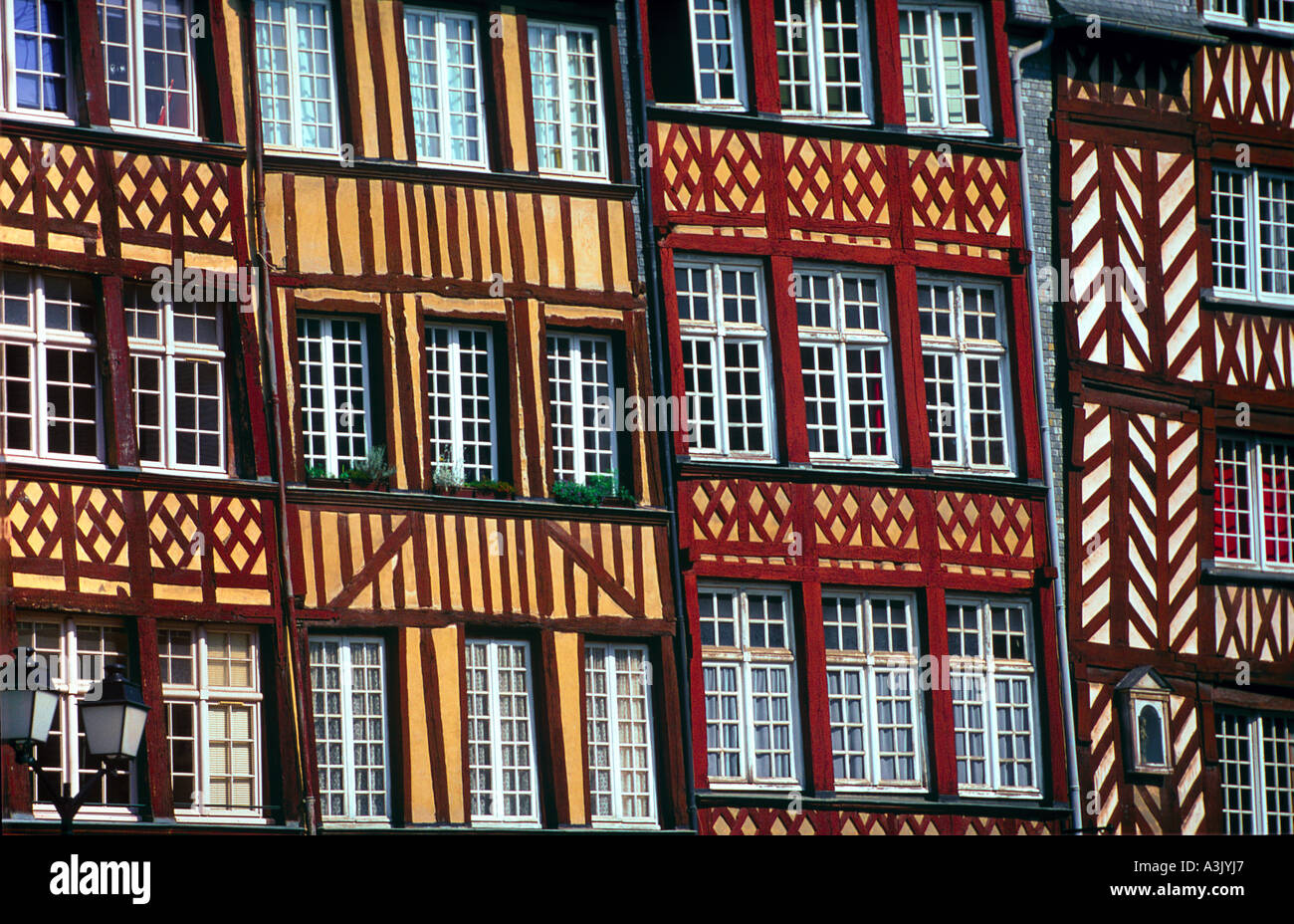 OLD HOUSES IN RUE CHAMP JACQUET RENNES BRITTANY FRANCE Stock Photo - Alamy