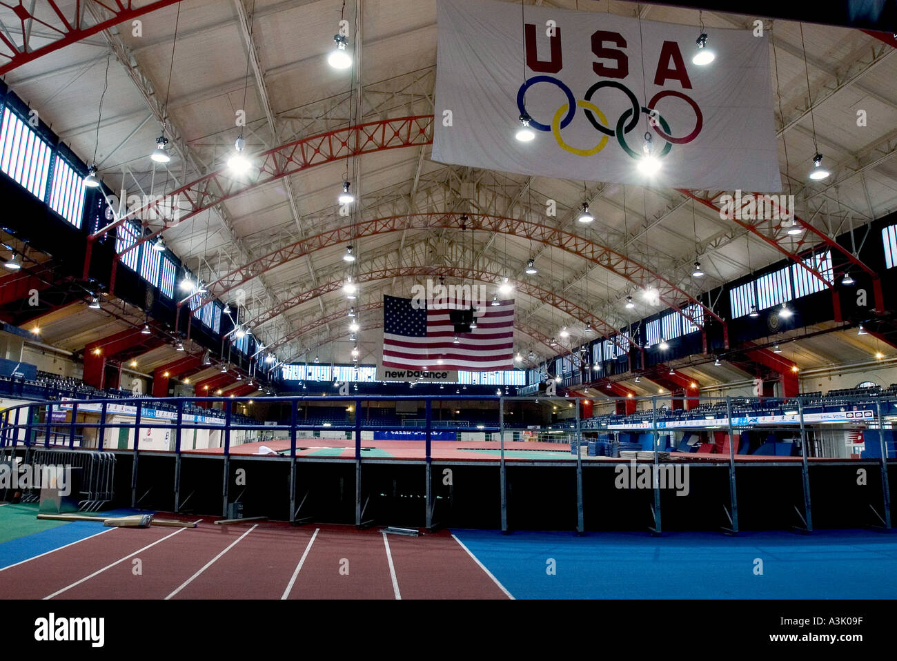 Indoor running track at the Track and Field Museum Hall of Fame New ...