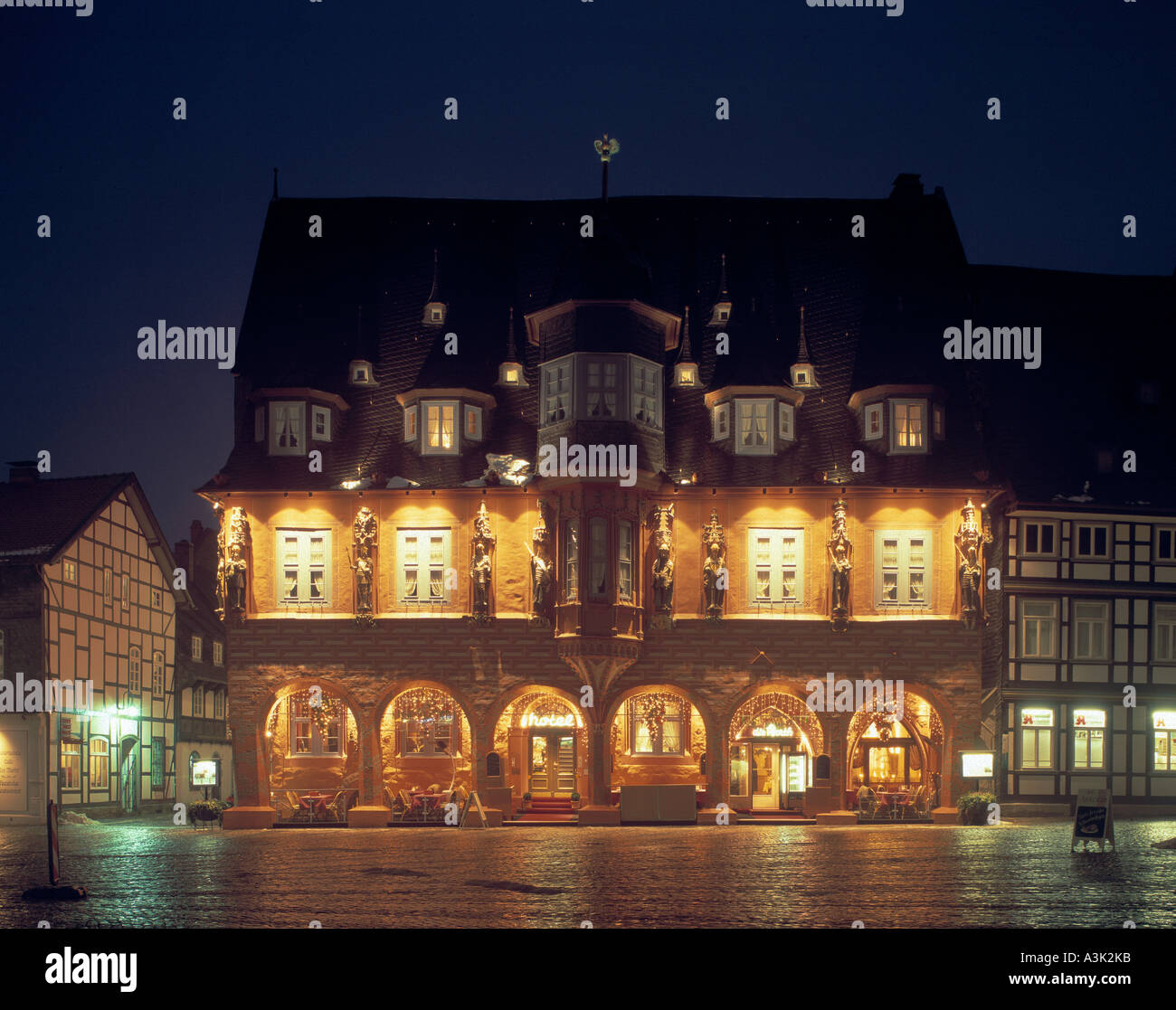 Market square and kaiserworth hi-res stock photography and images - Alamy