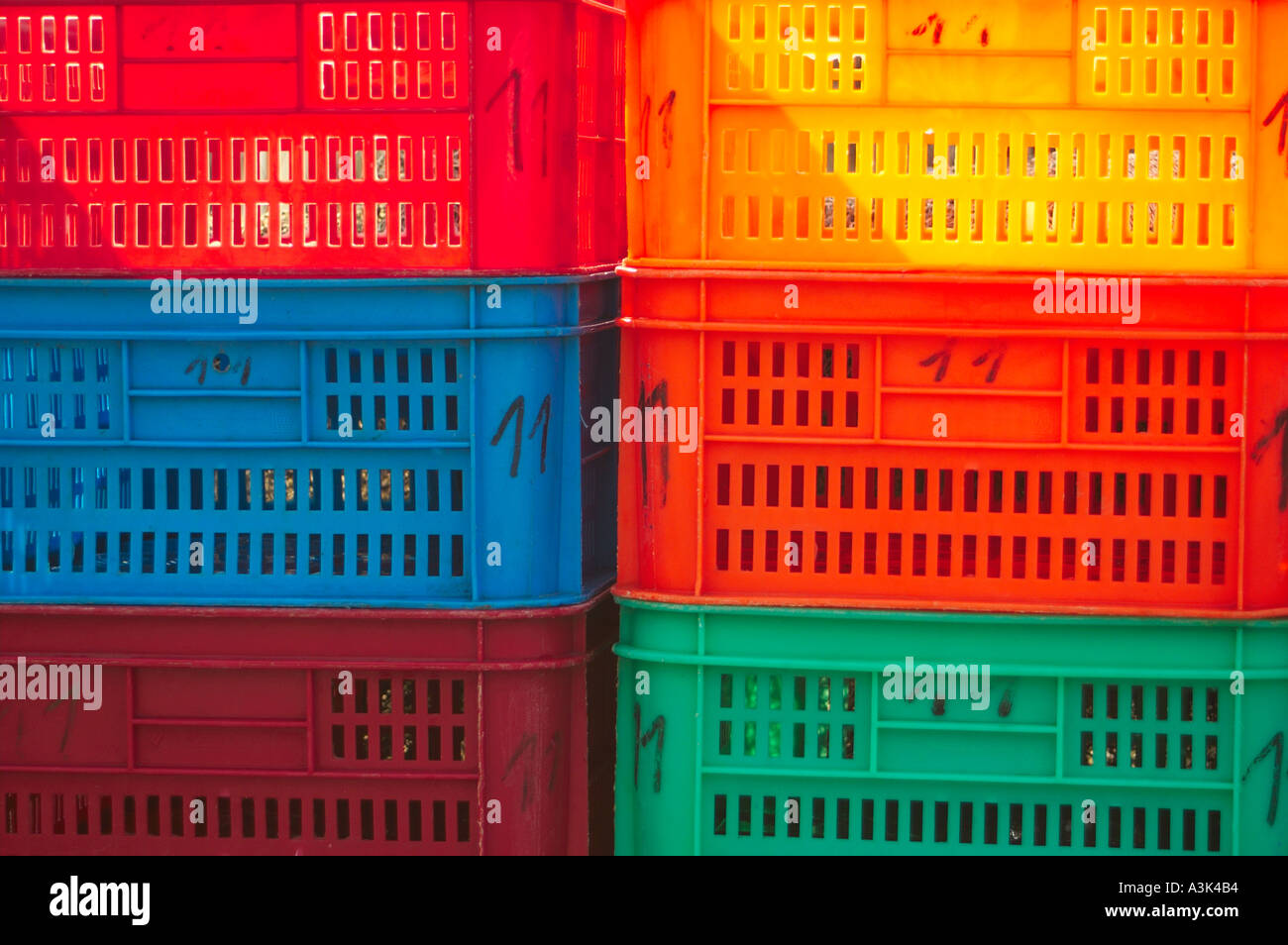 Coloured boxes hi-res stock photography and images - Alamy